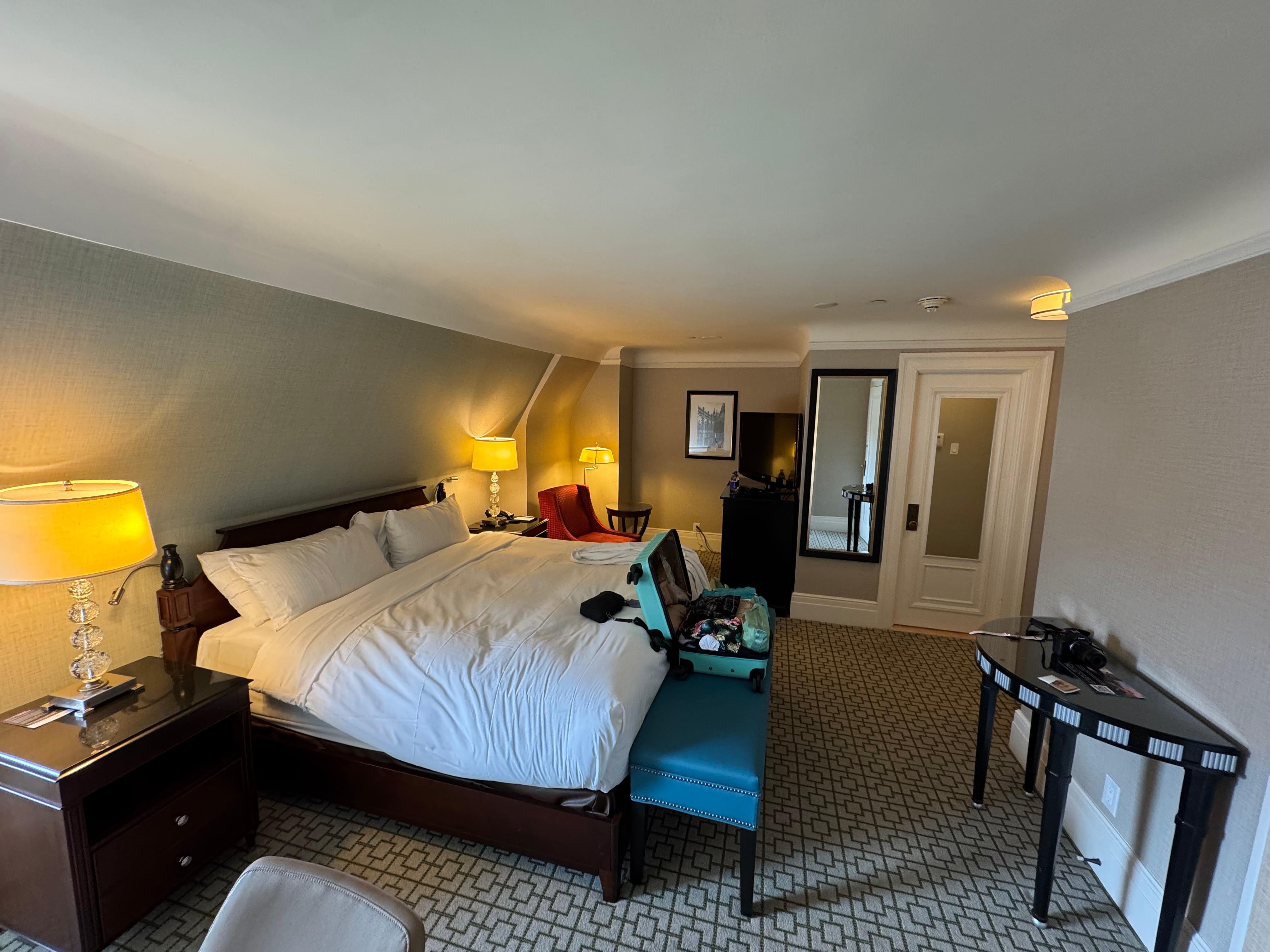 Spacious room