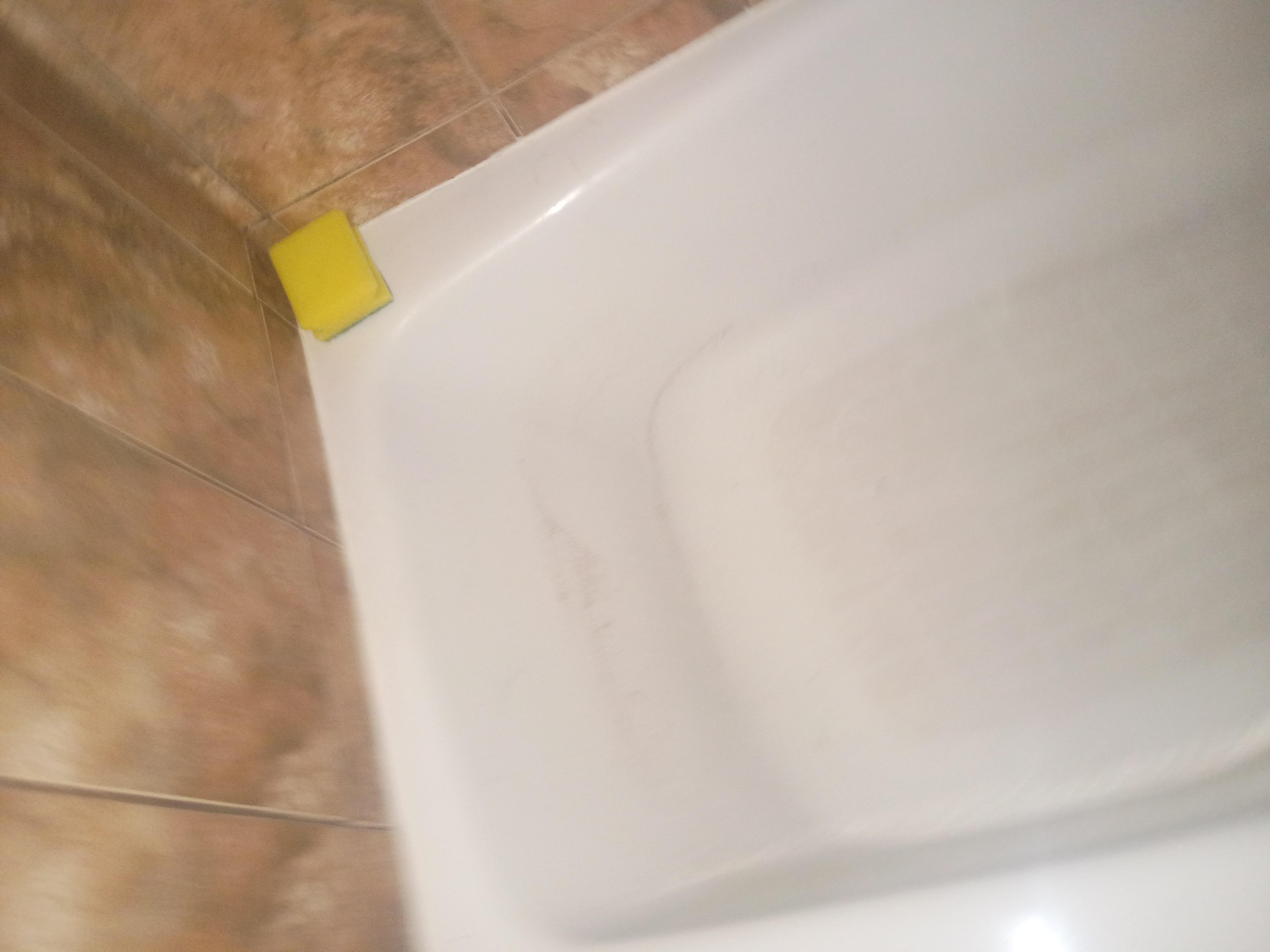black ring in the tub