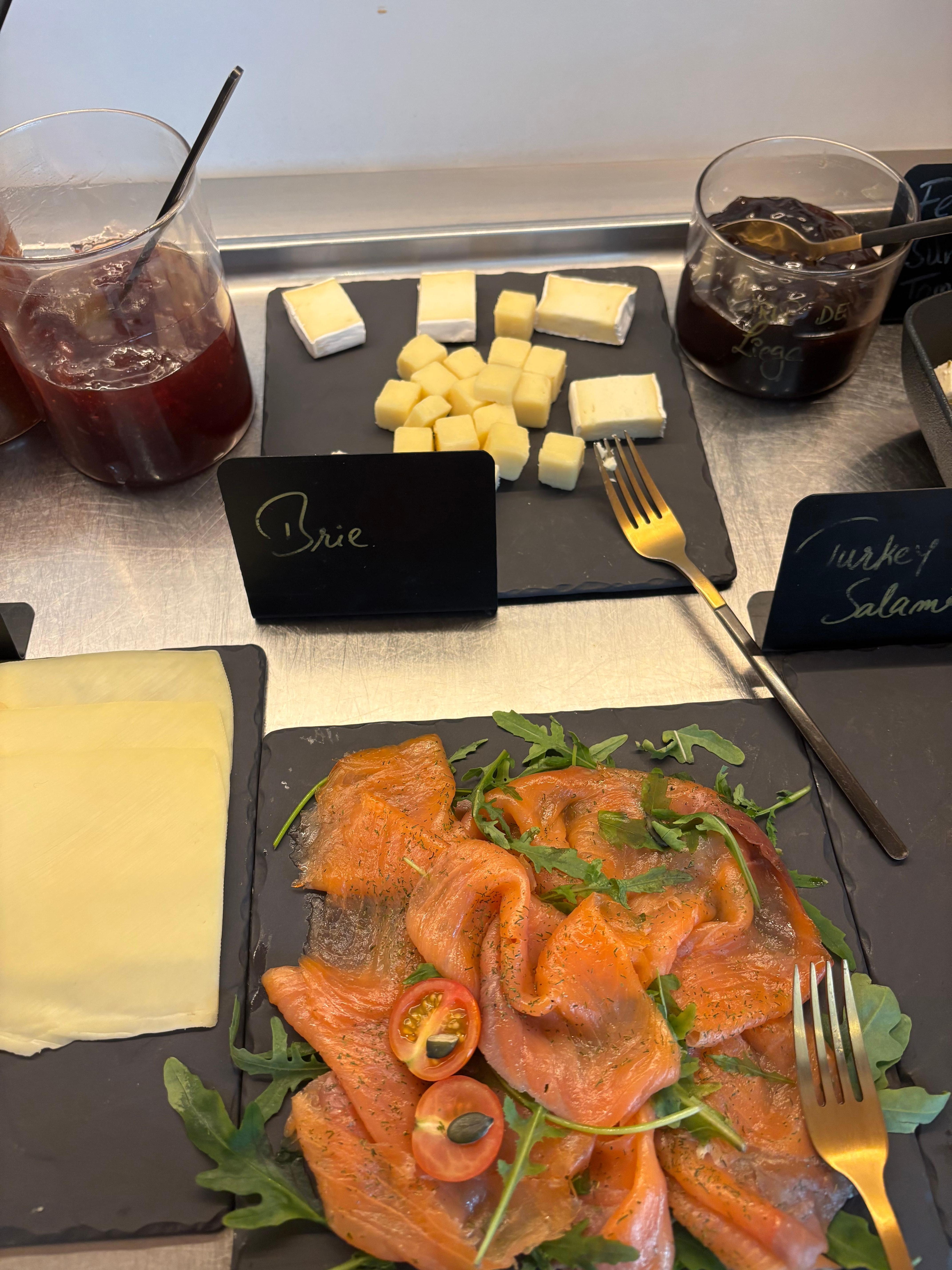 B/F is limited, delicious but not worth the price 