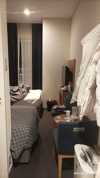 房間走道太小,24寸都開不了