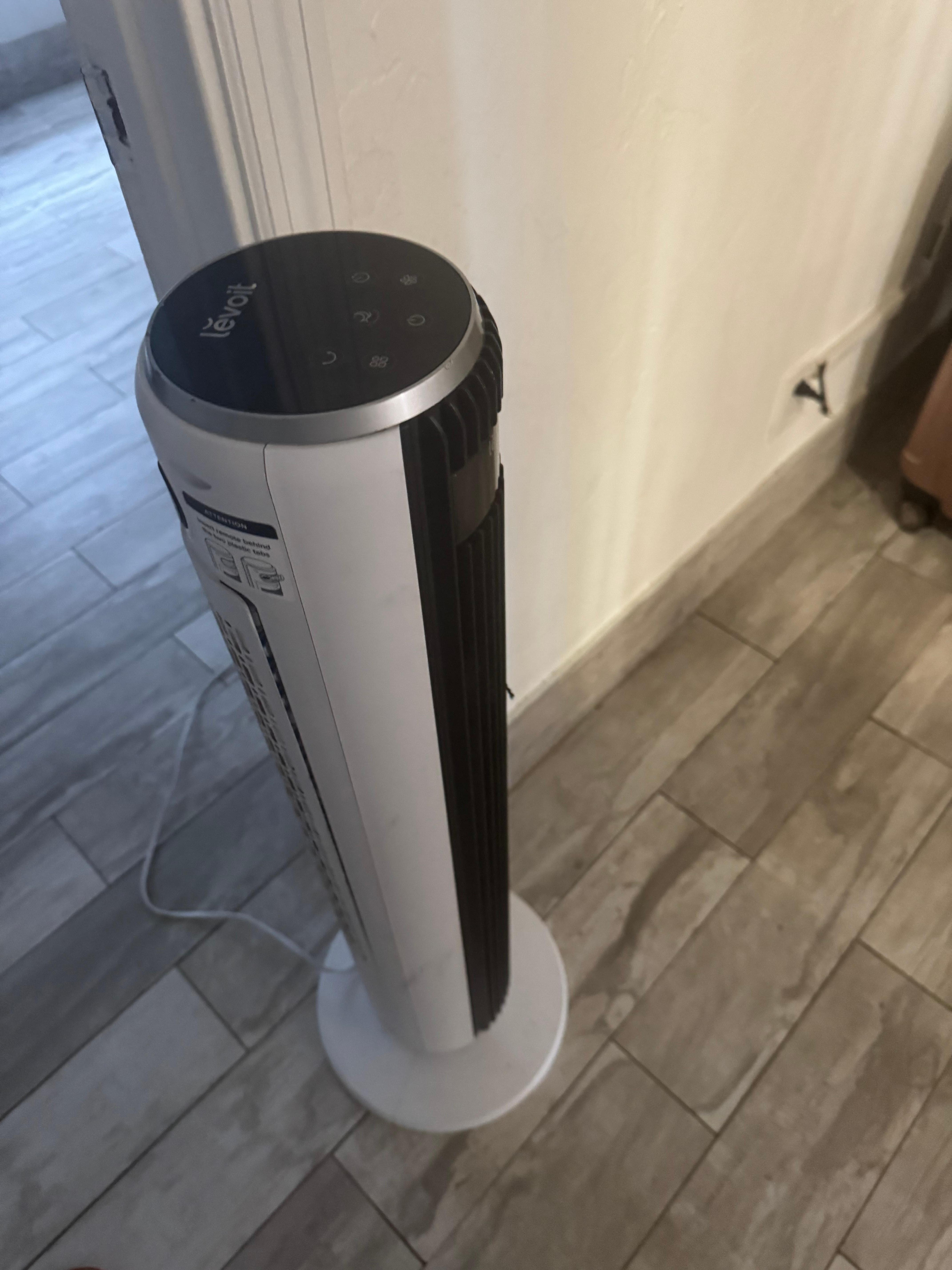 plugged into thr bedroom to cool the living room kitchen and bathroom 