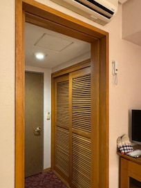 작은공간이지만 완벽한… 소음, 냉,난방, 모두 최고..