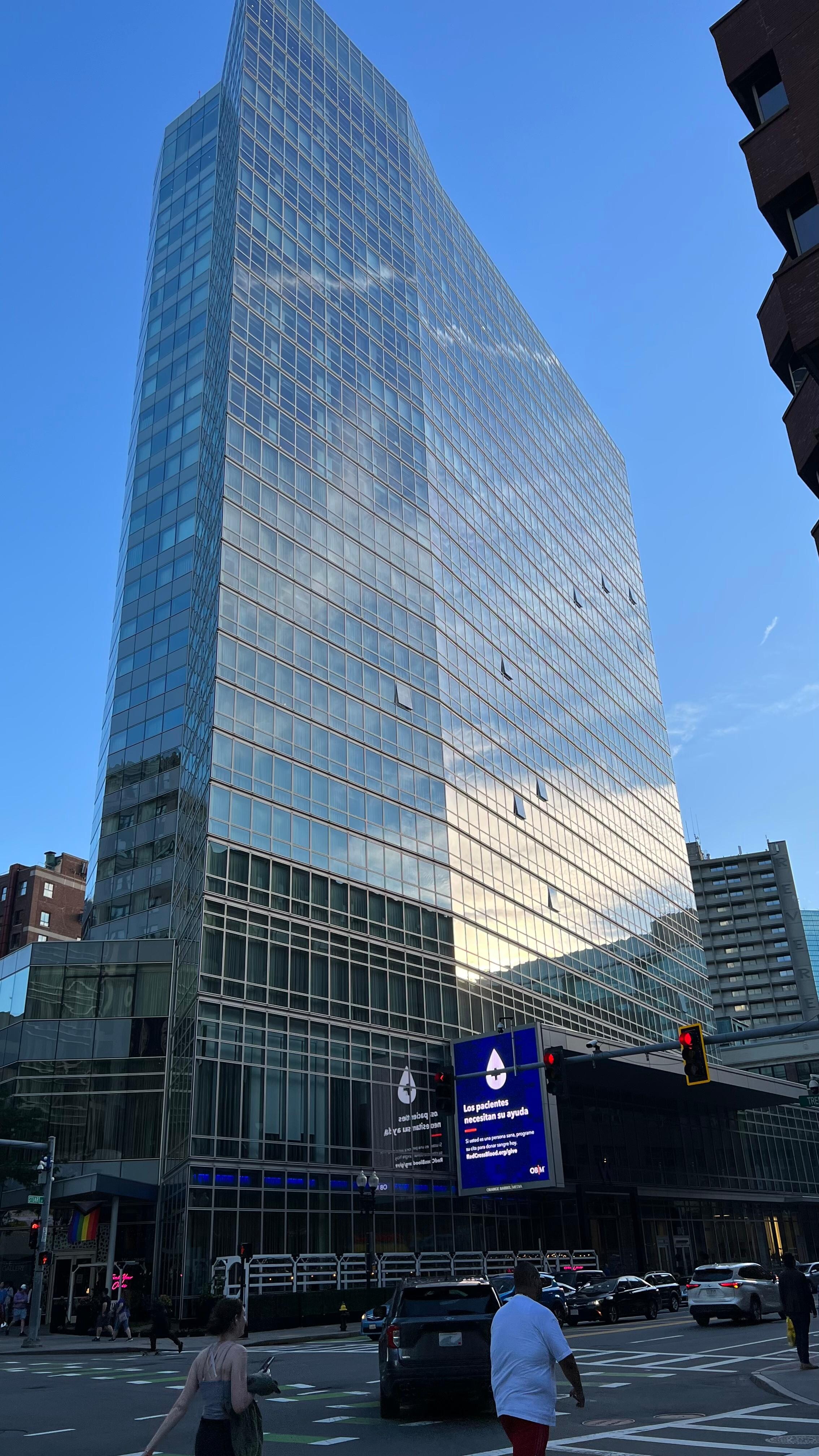 Book W Boston, a Marriott Hotel in Boston | Hotels.com