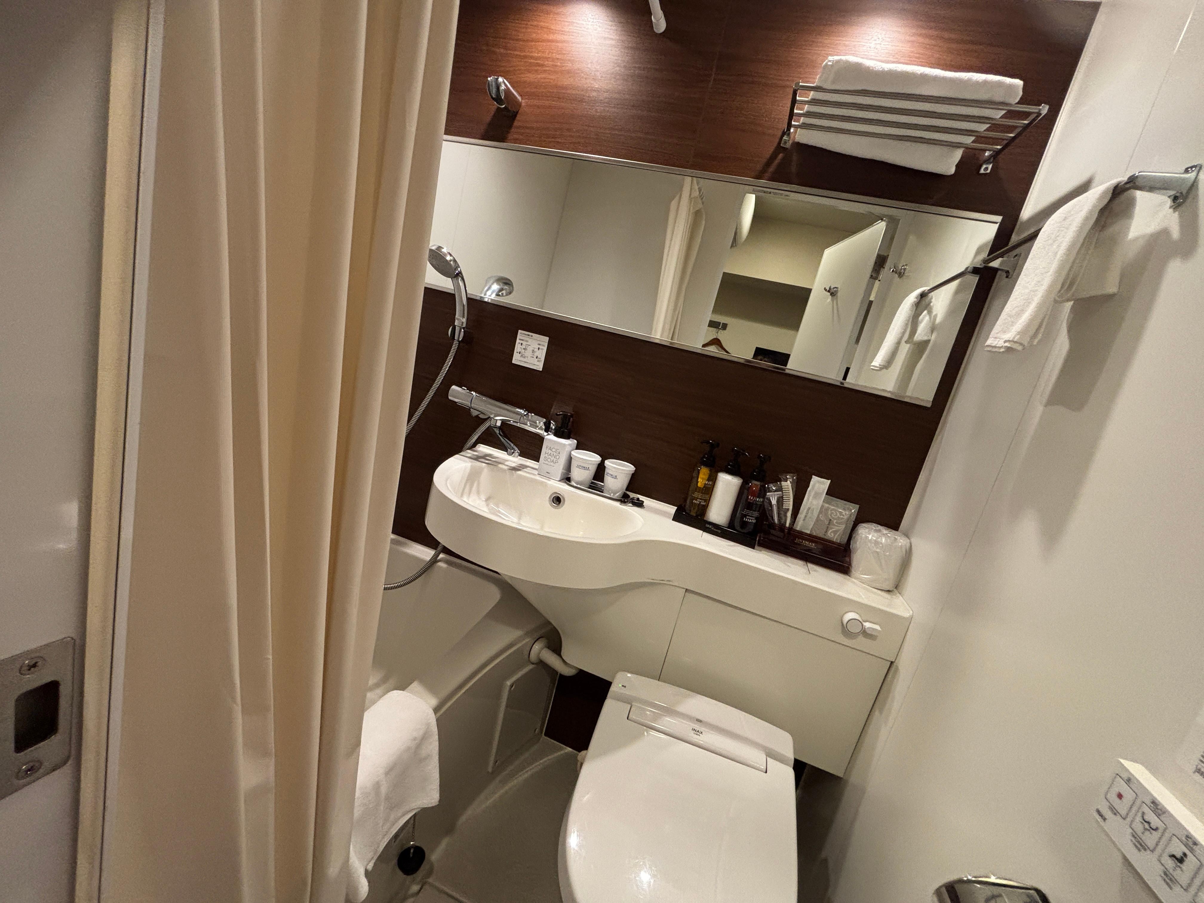 少し狭いかも。