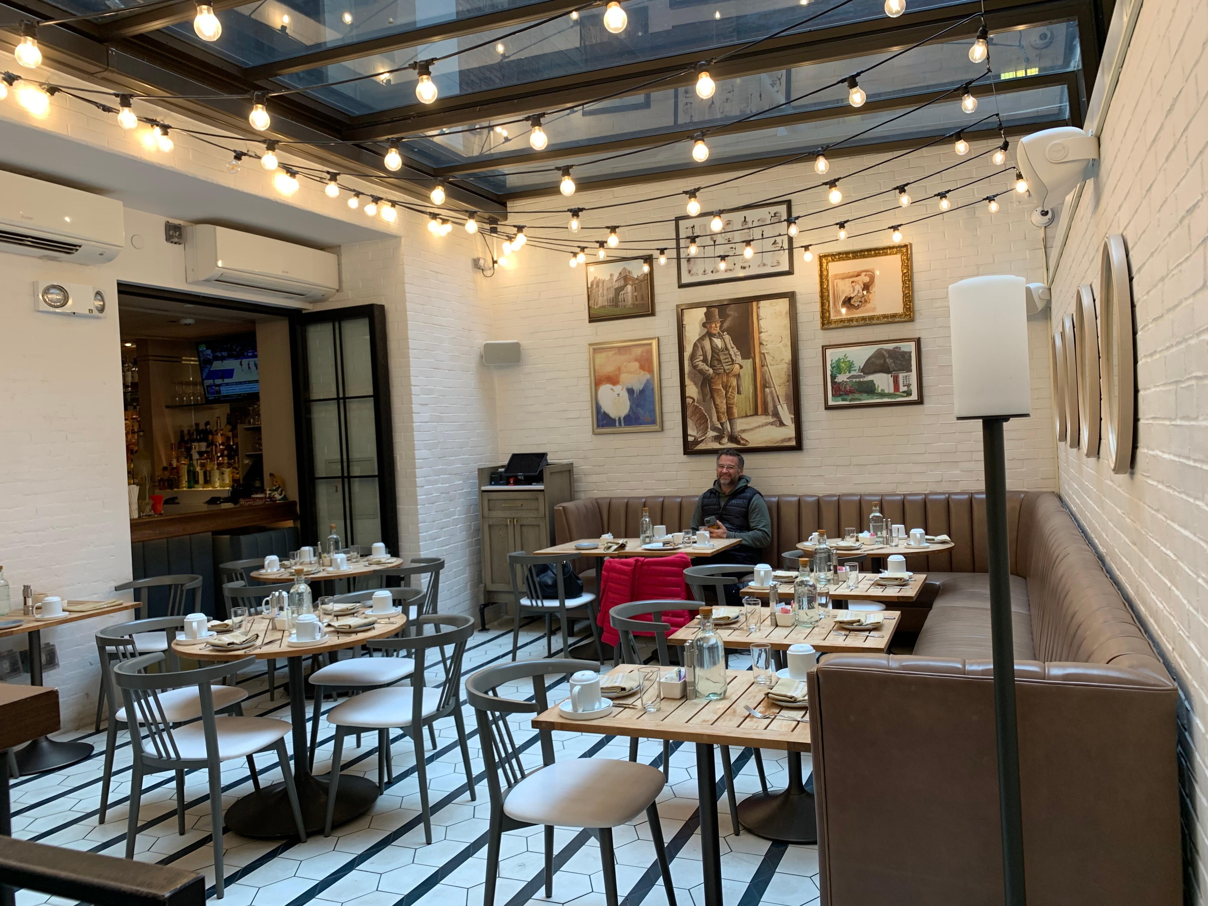 Book Merrion Row Hotel and Public House in New York | Hotels.com