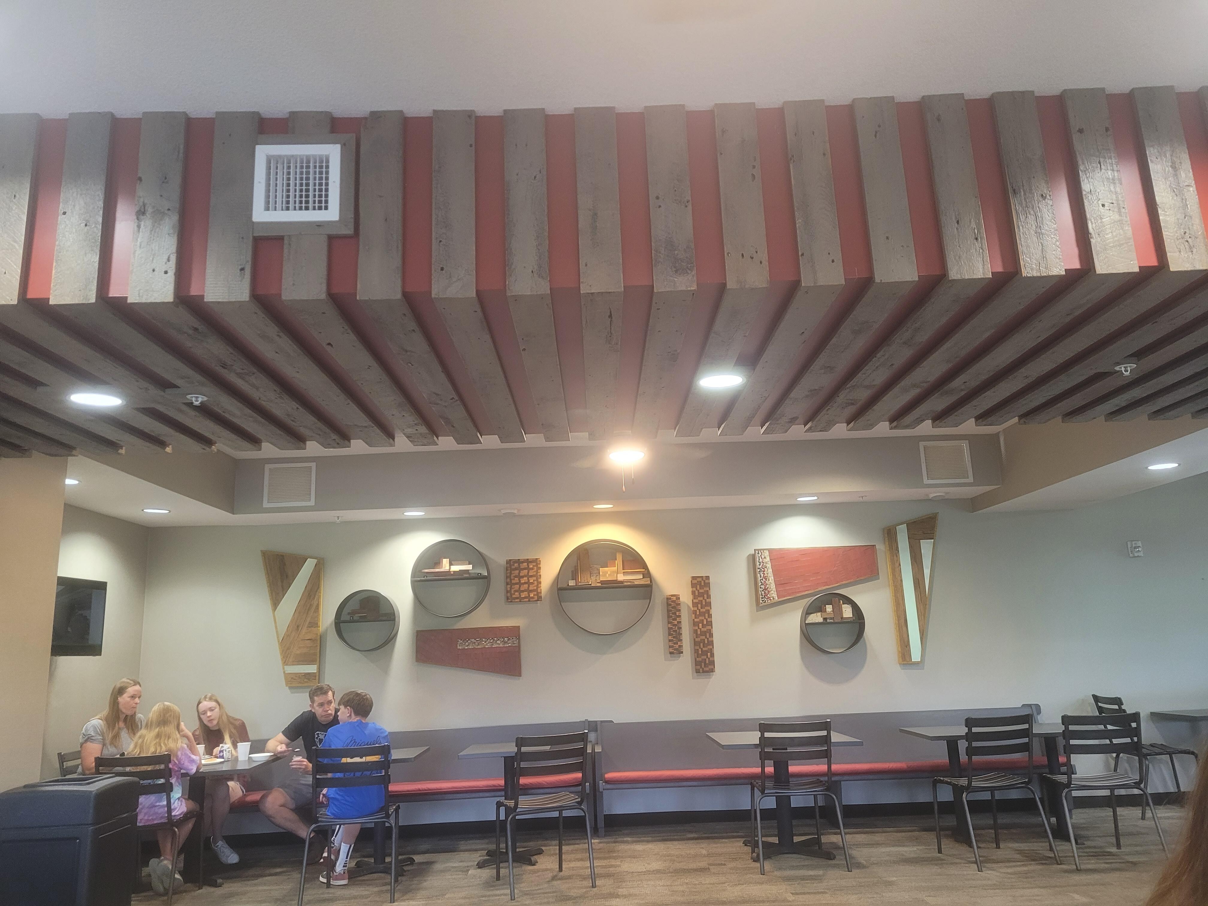 Hotel cafeteria