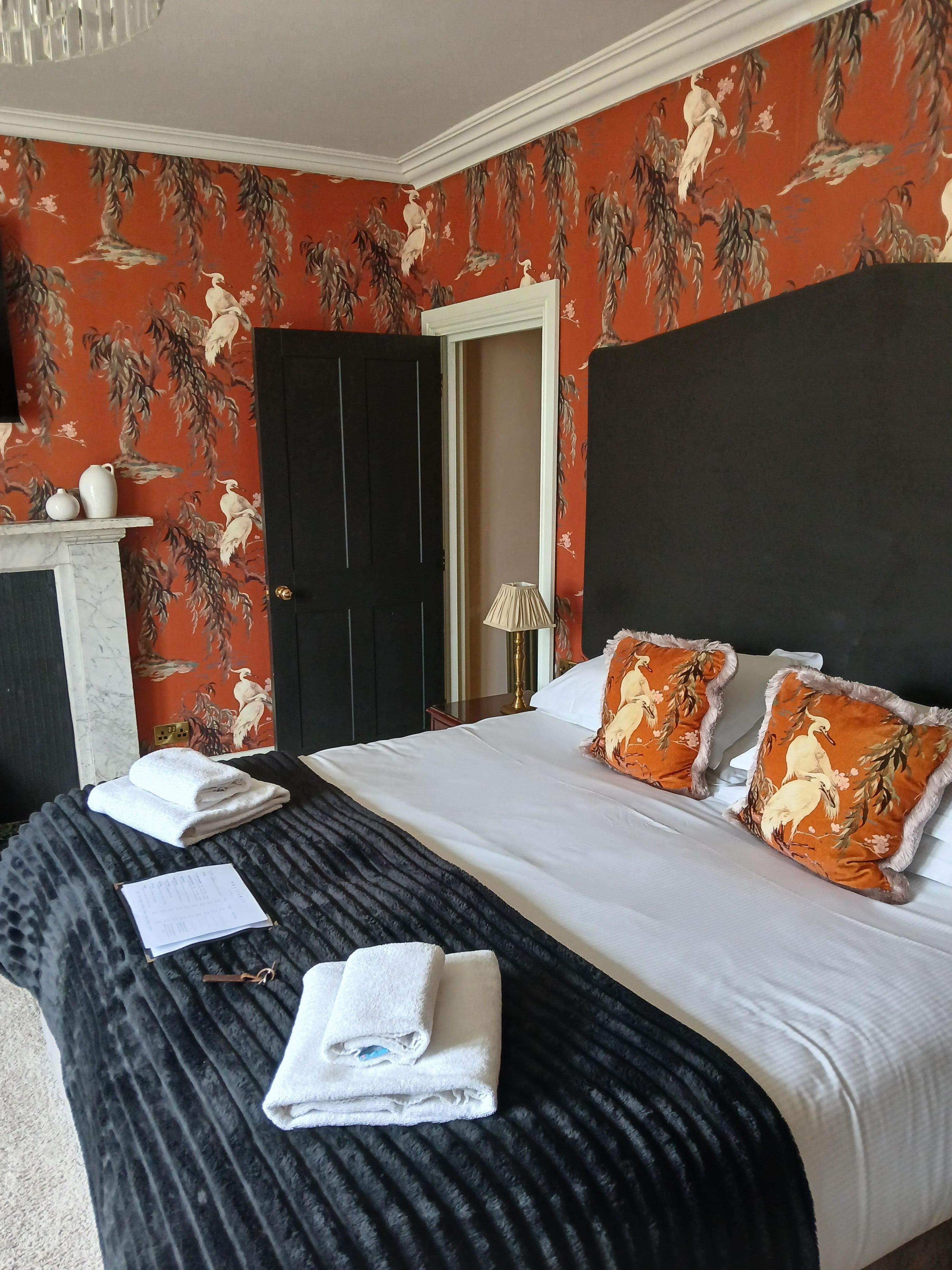 Superior room.