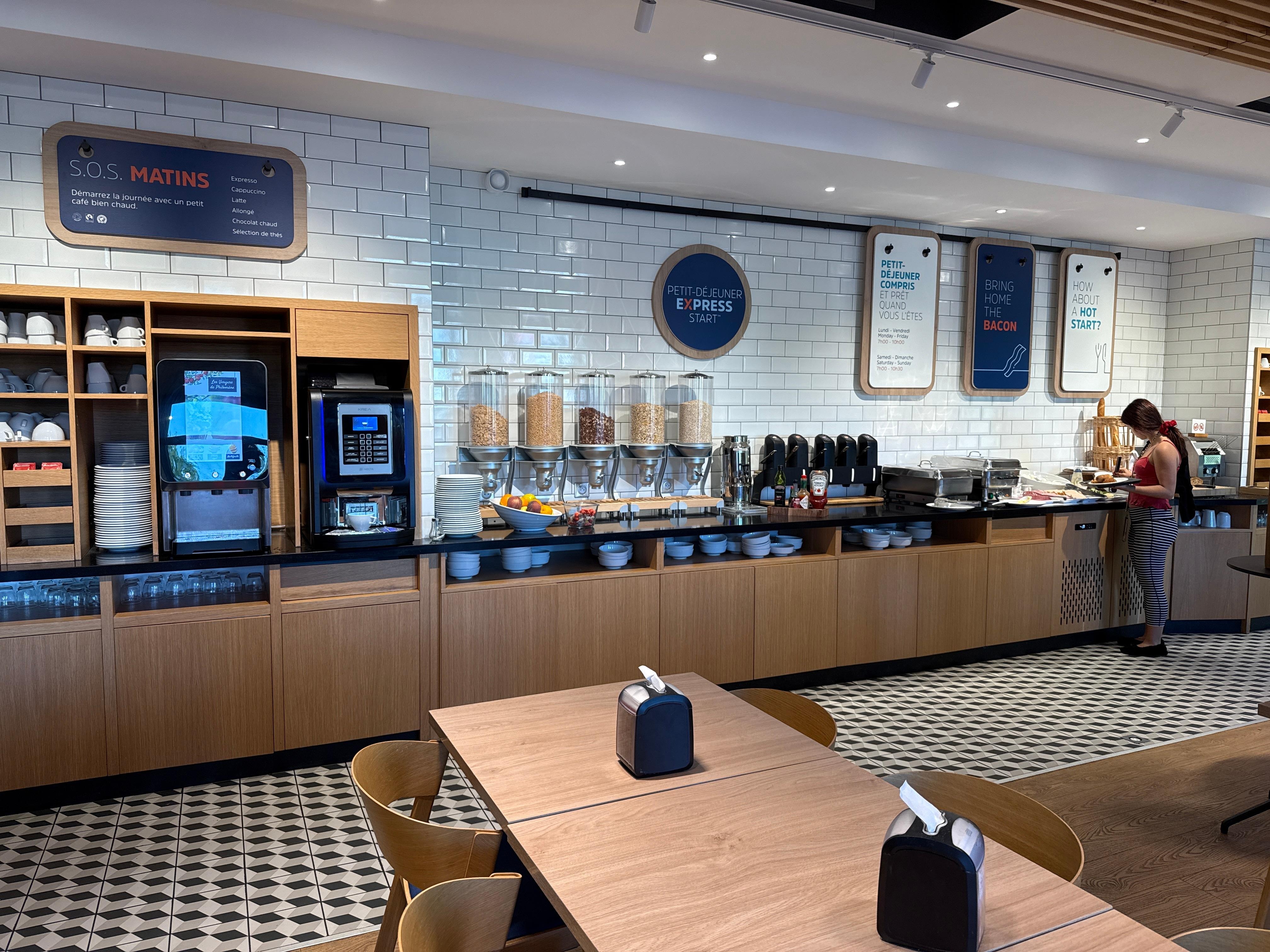 Muito bom café da manhã.