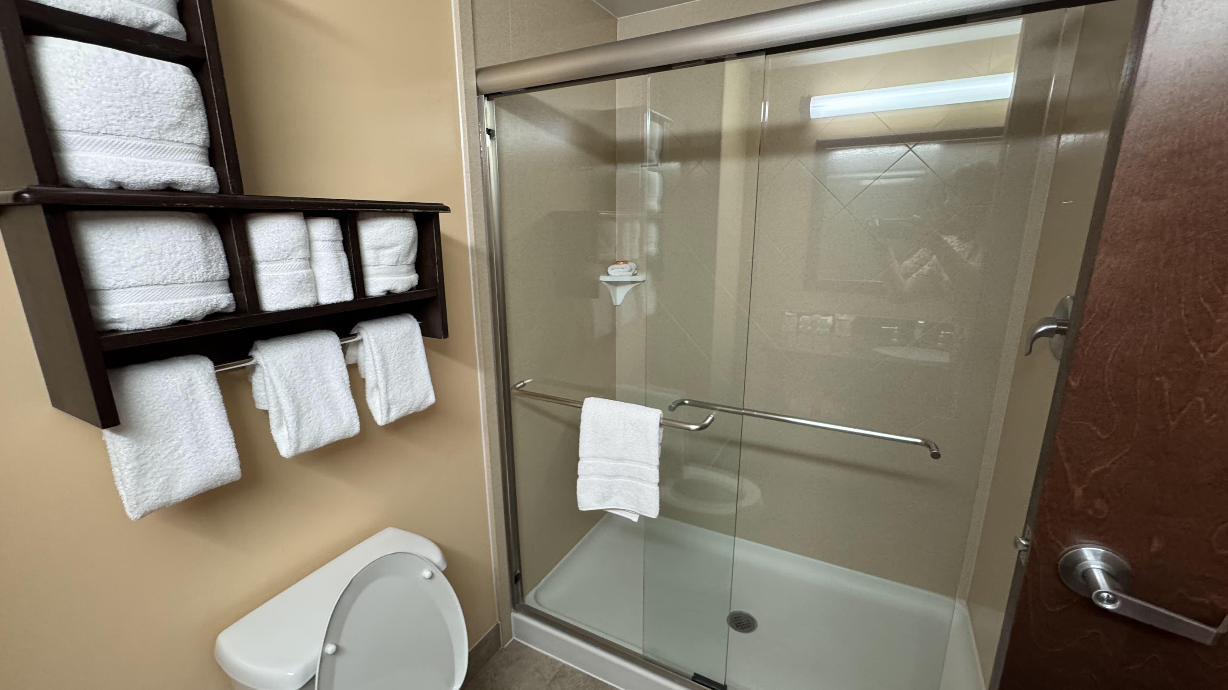 Douche et toilettes