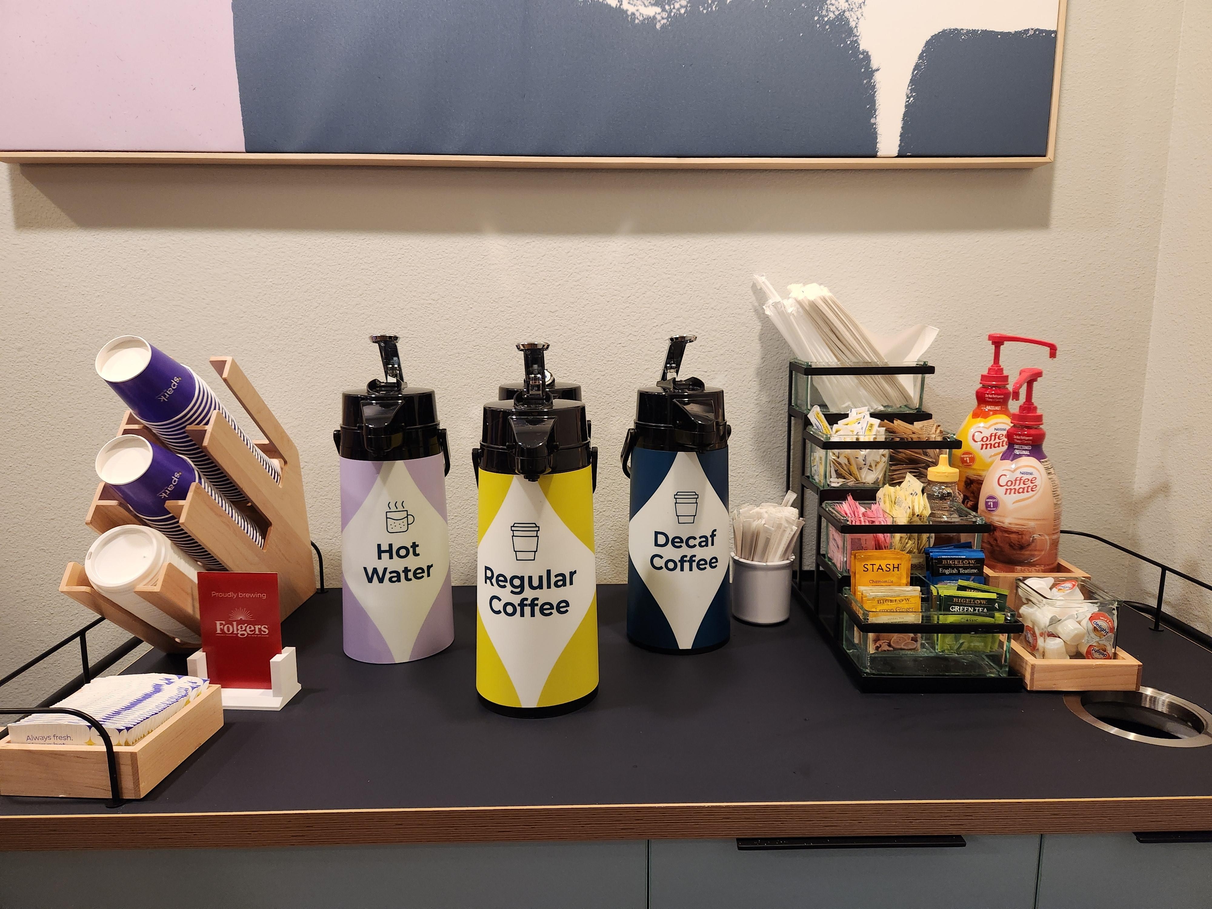 Really nice coffee and tea bar that operates all day. 