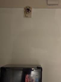 No smoke detector or anything