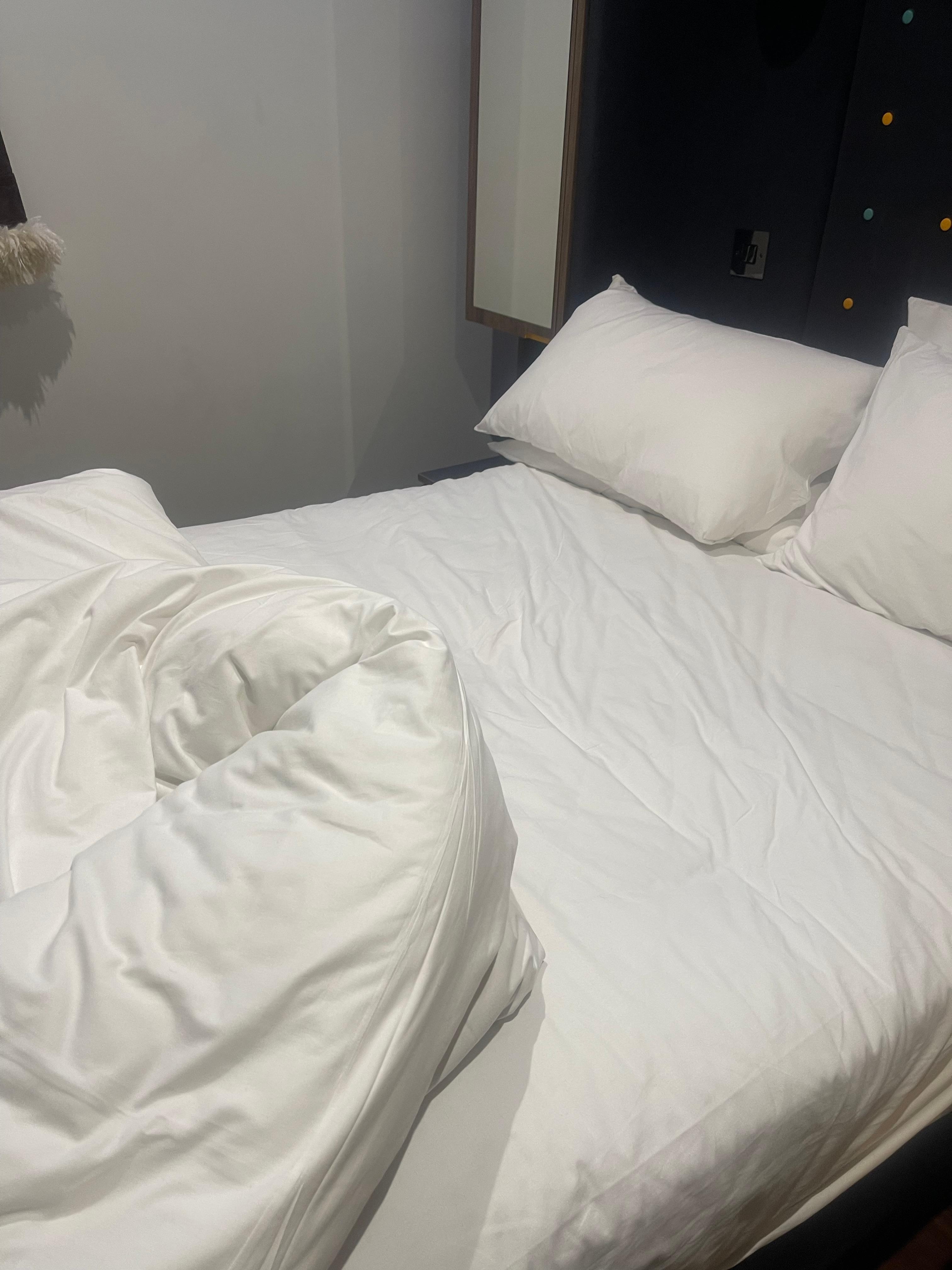 Cama sem estar feita