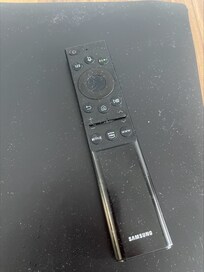 dust all over the remove and info booklet very bad