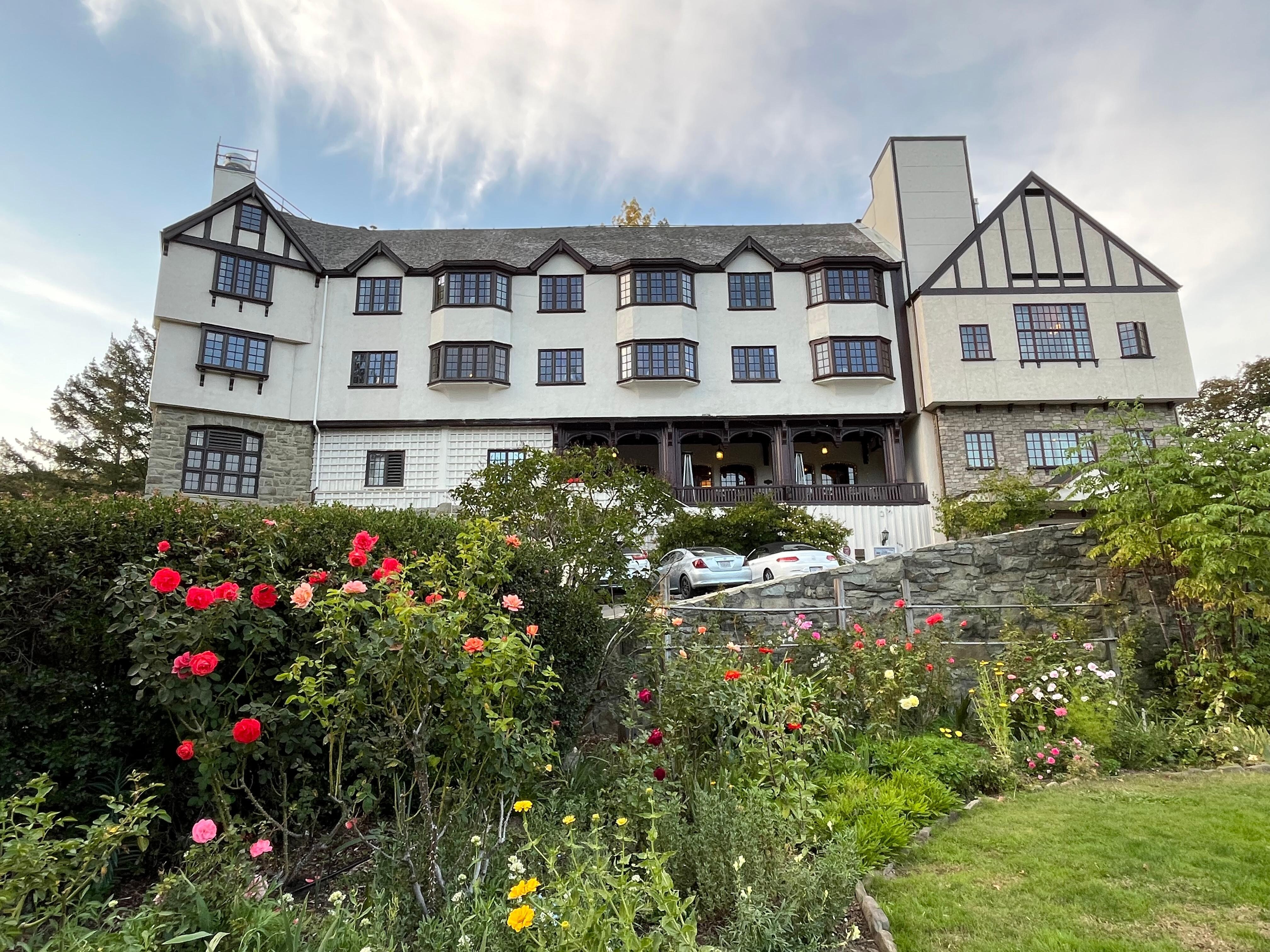 Benbow Historic Inn Reviews, Deals & Photos 2023 - Expedia