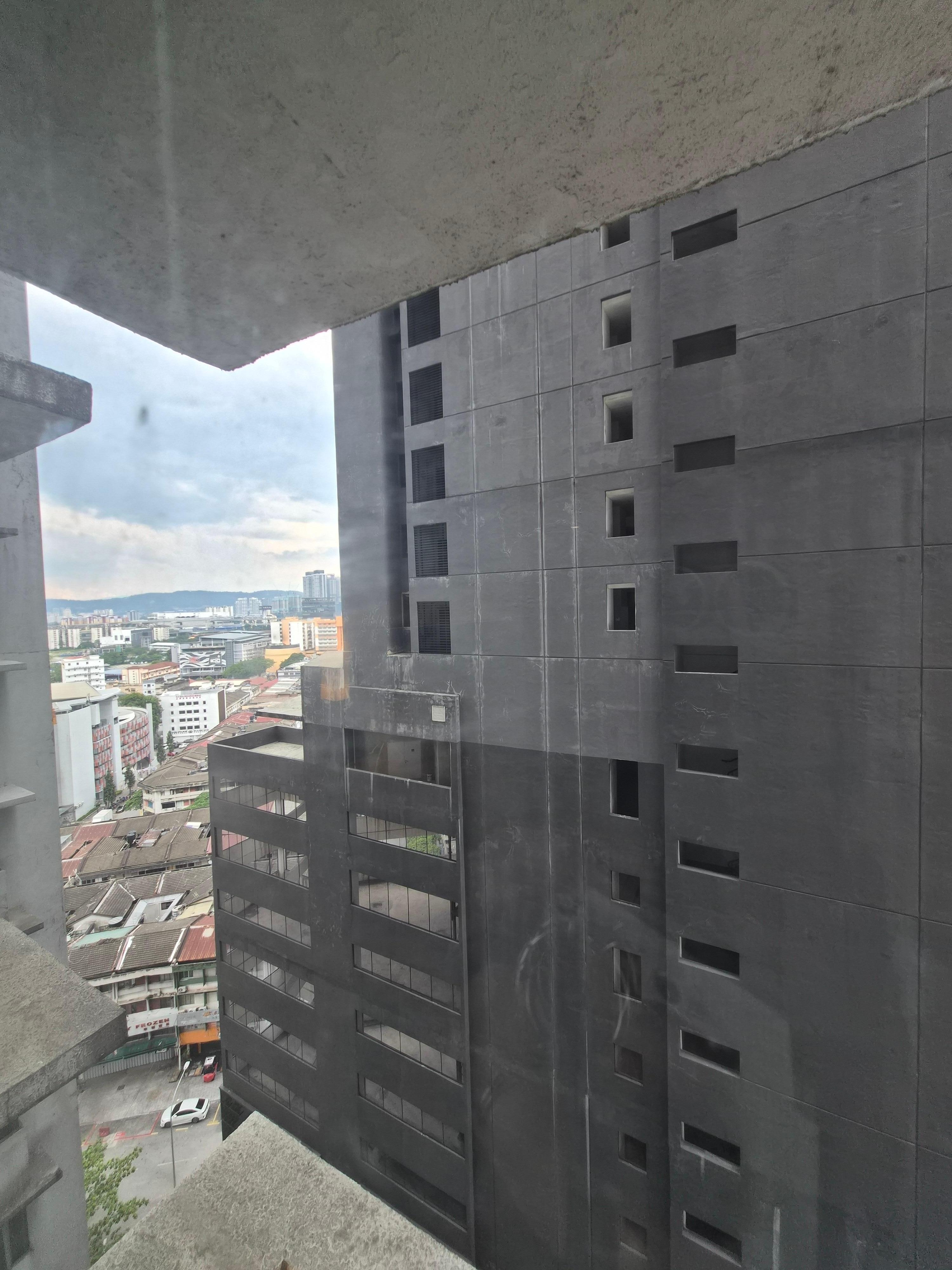 The lousy room view.