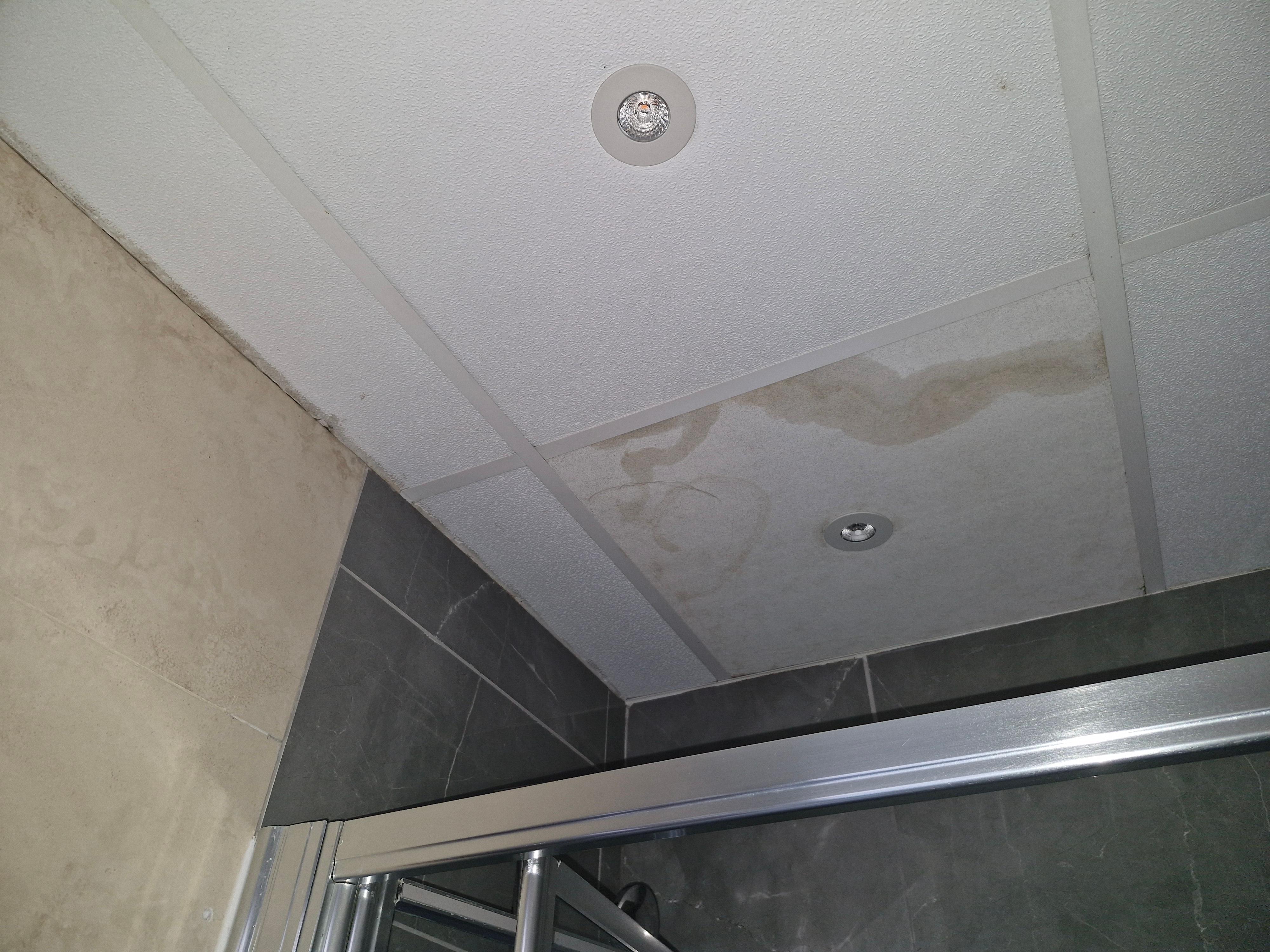 Humidité salle de bain