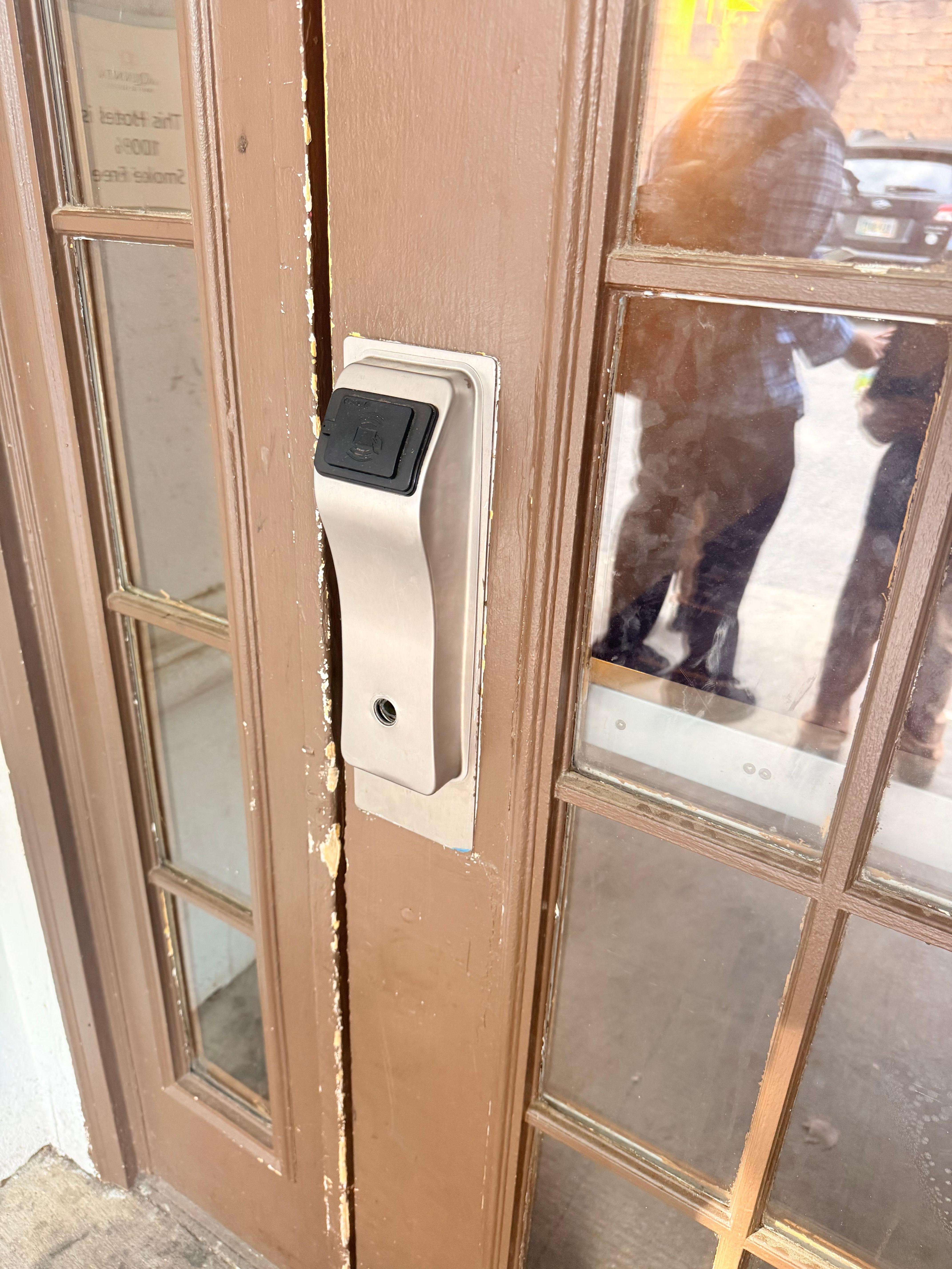 Door handle missing 