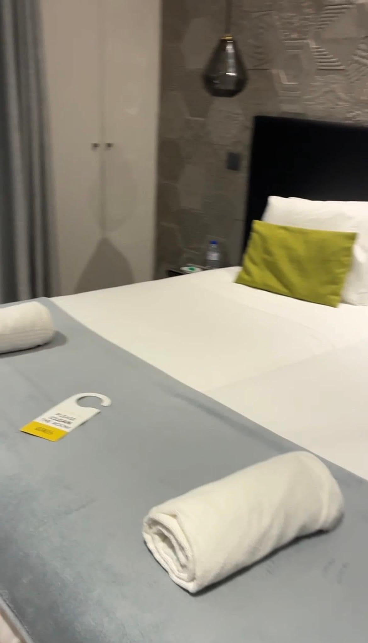 Quanto muito confortável e isolamento acústico excelente 