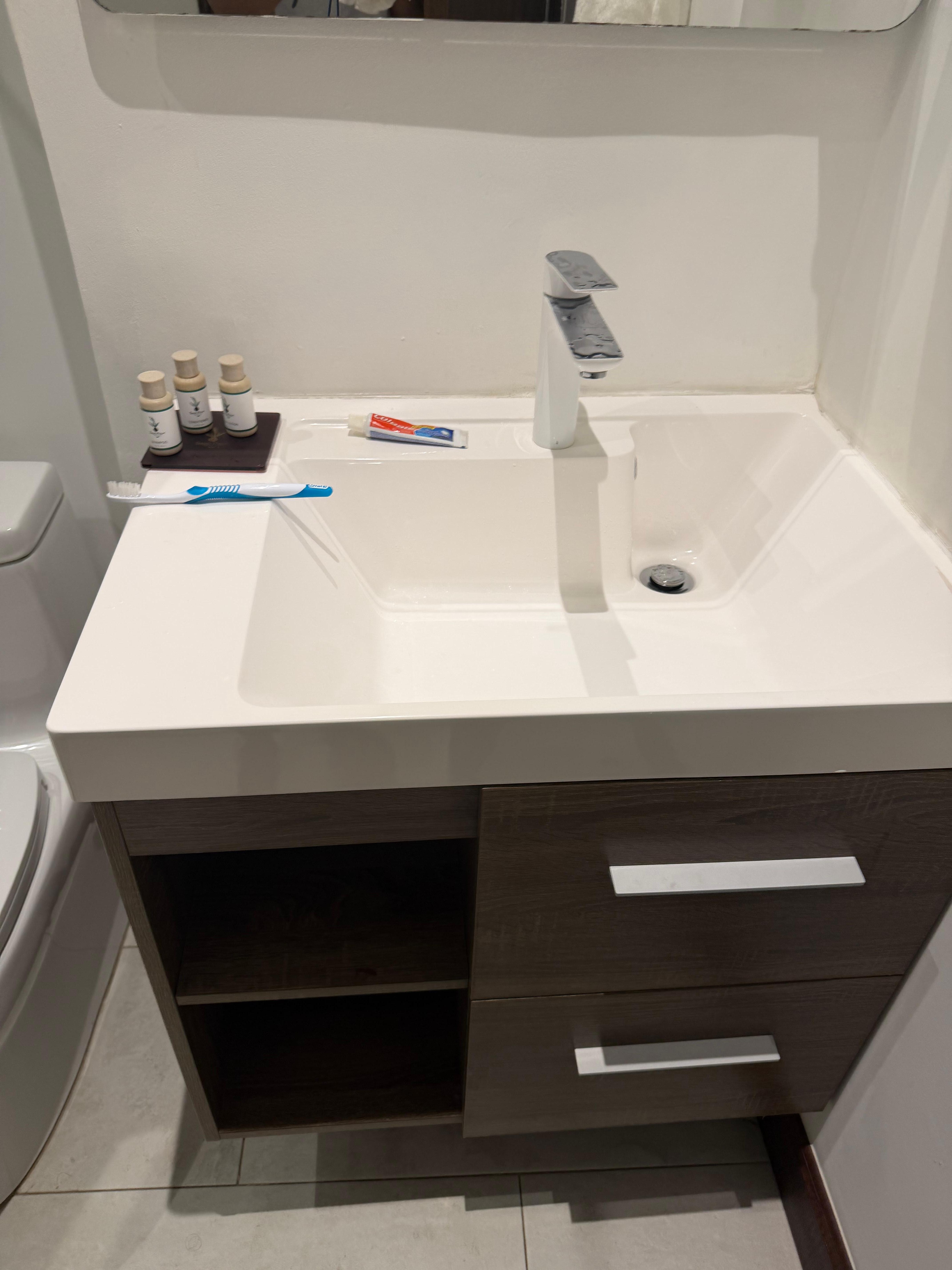 Bathroom vanity - no space for personal toiletries