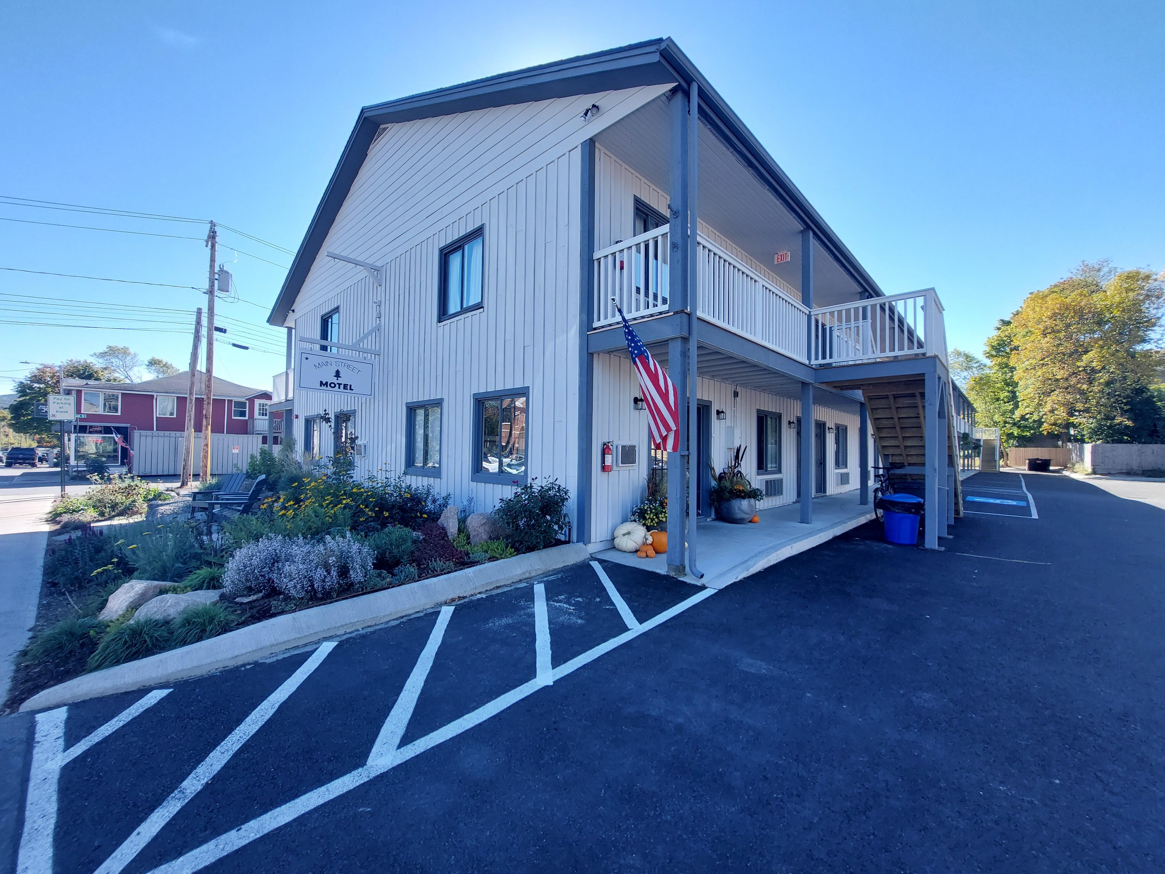 Book Main Street Motel in Bar Harbor | Hotels.com