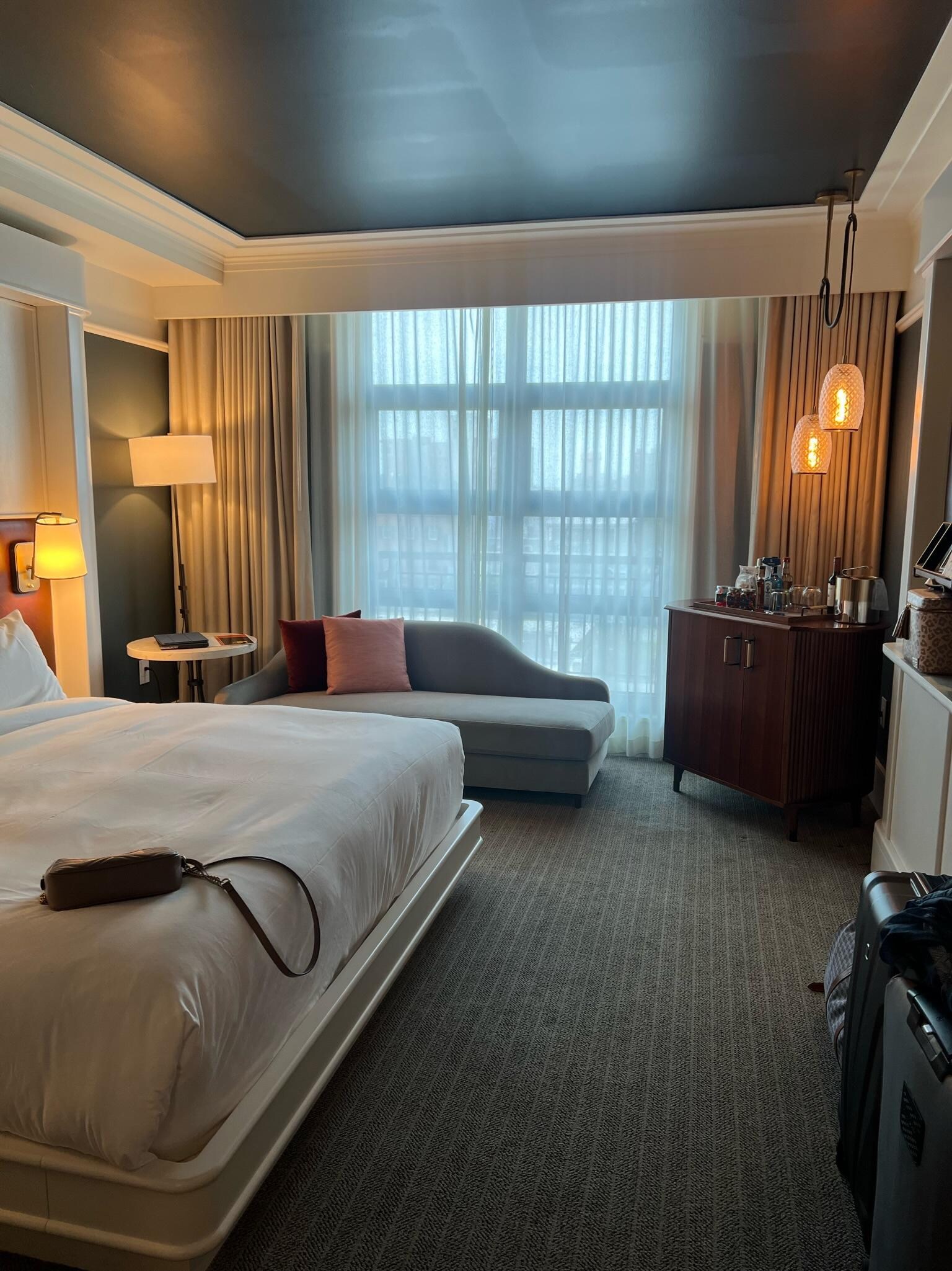 Perry Lane Hotel, A Luxury Collection Hotel, Savannah in Savannah: Find ...