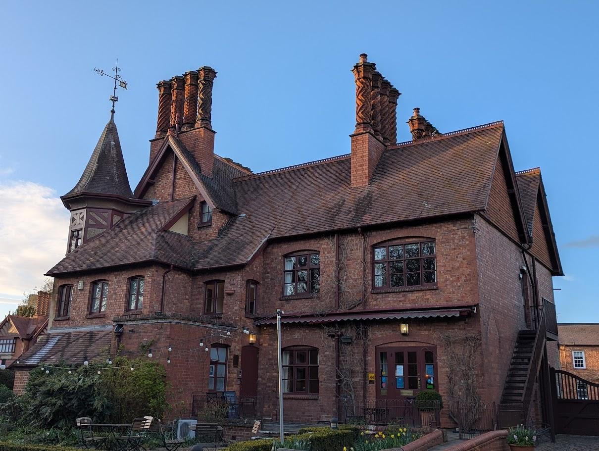 Five Arrows - rear view