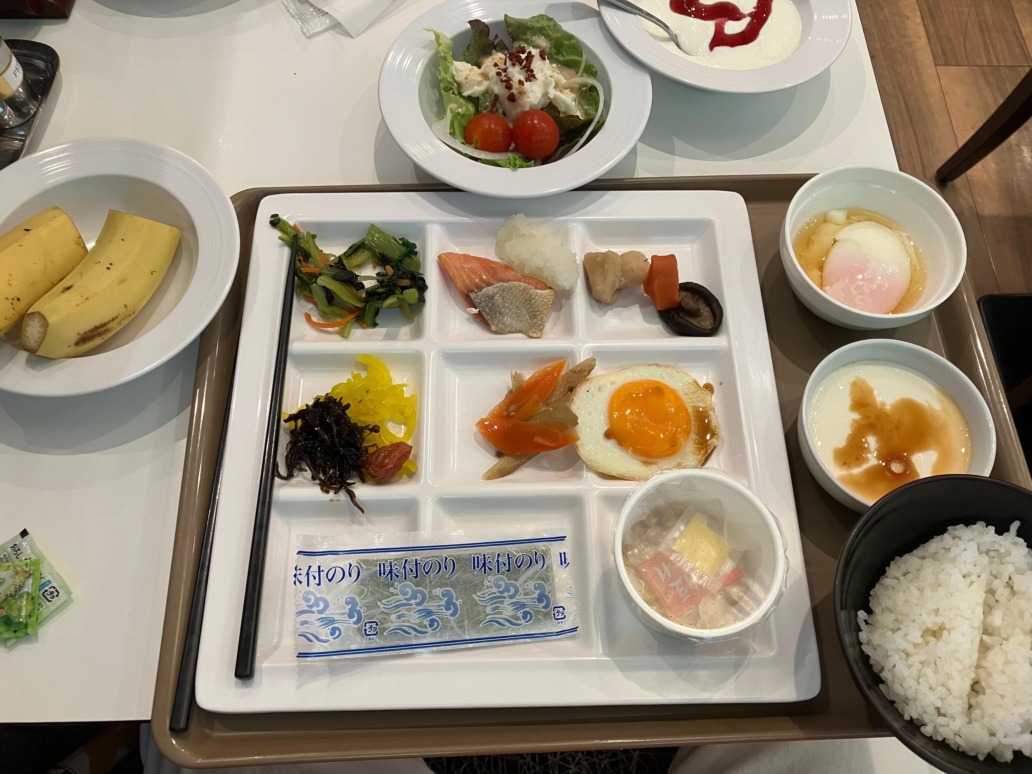 朝食バイキング
