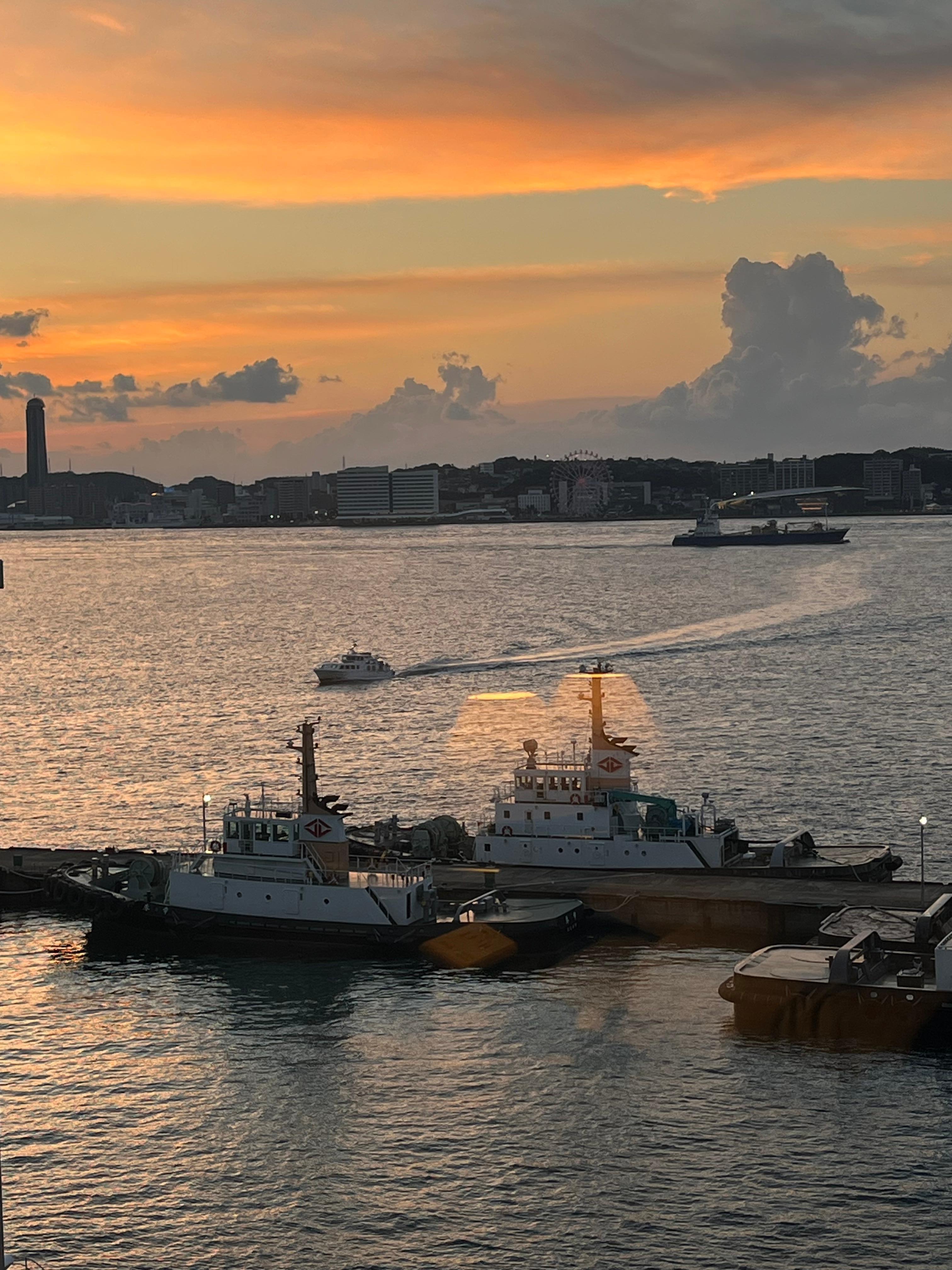 客室からの
唐戸港-門司港　