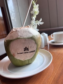 朝食のときに、ココナッツミルクがあります