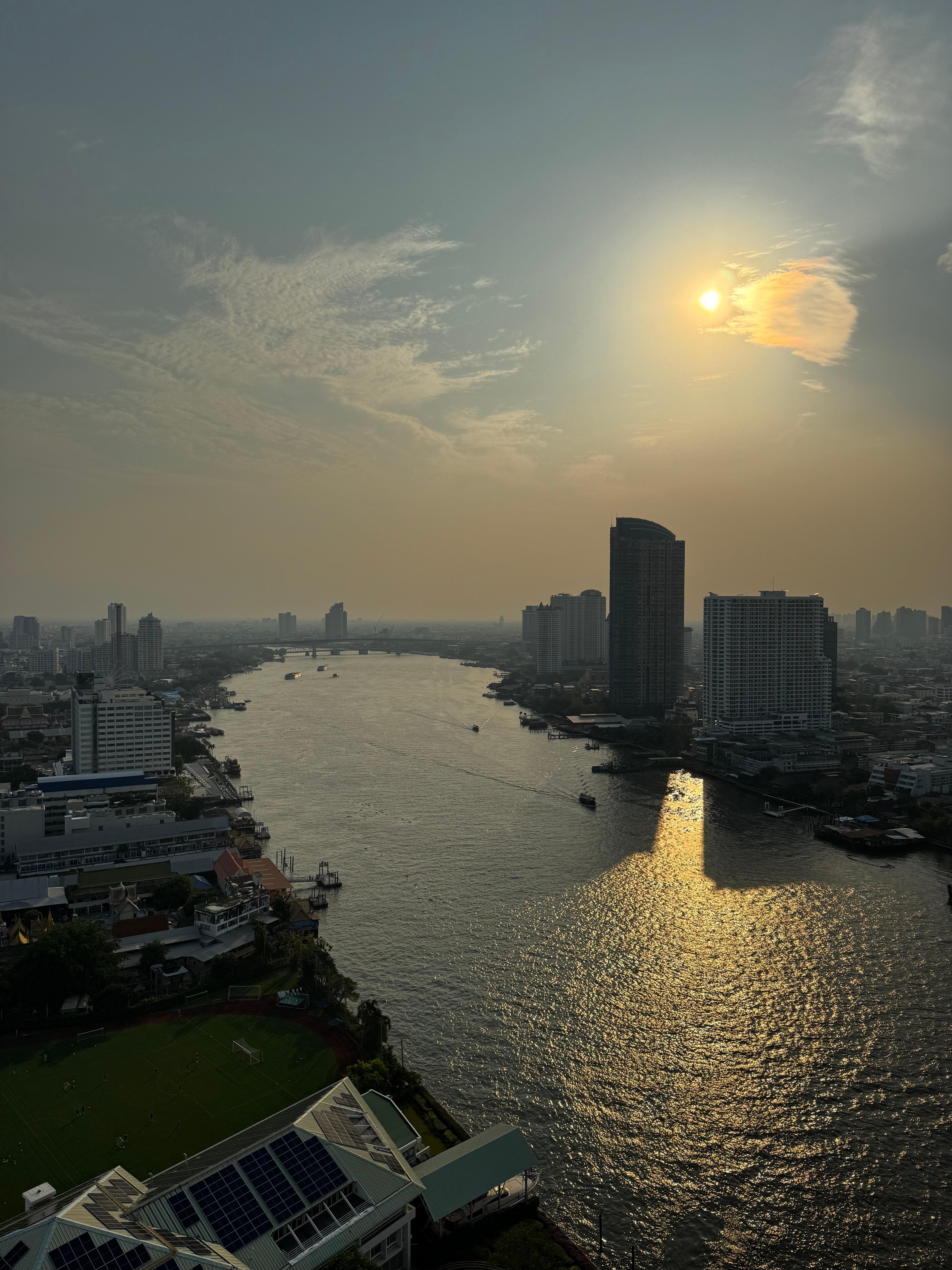 Utsikt från balkong på 28e våningen 