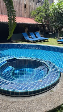 Piscina del hotel
