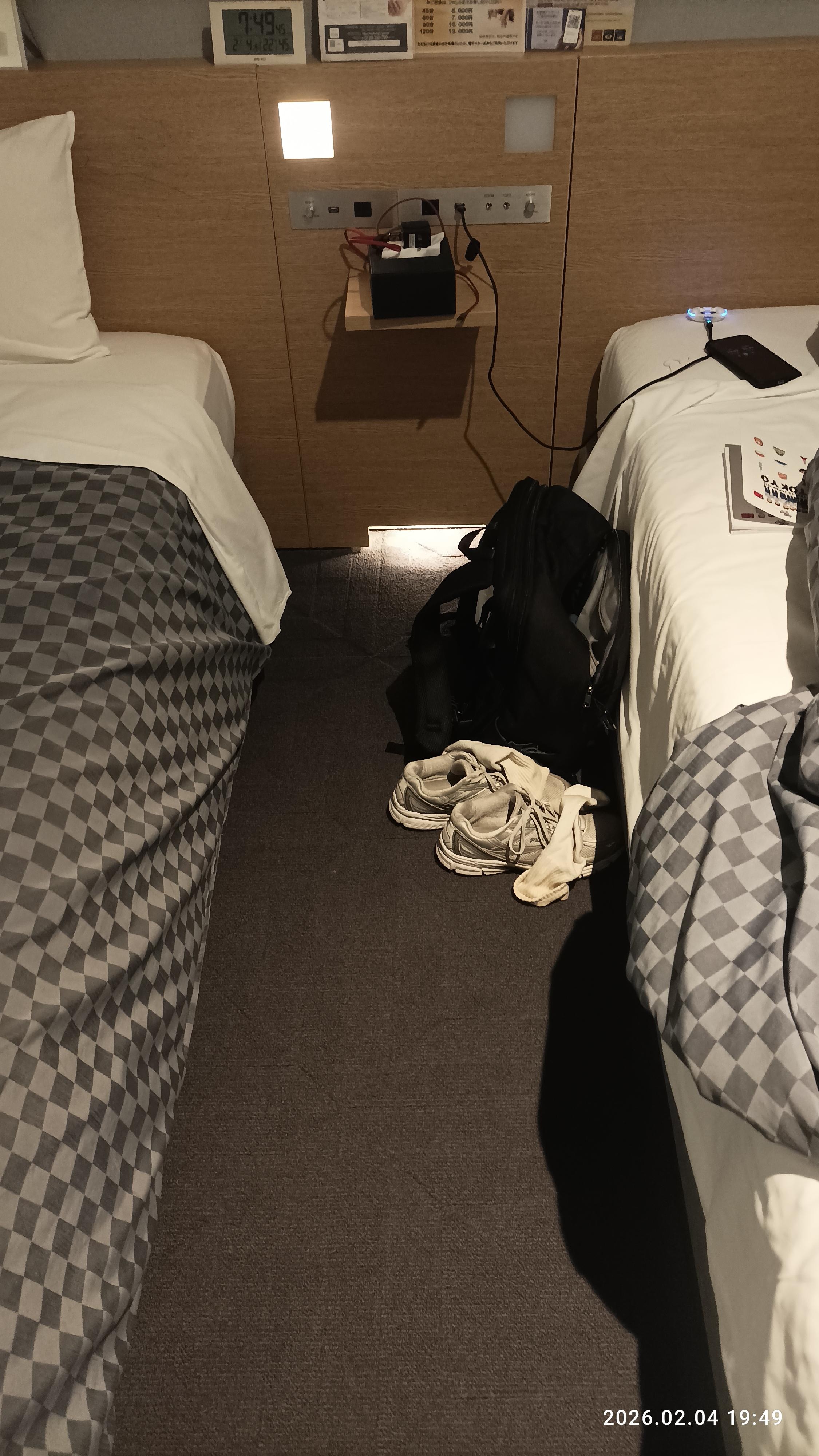 房間走道太小，24寸都開不了