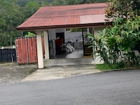 Lavanderia em frente ao quarto