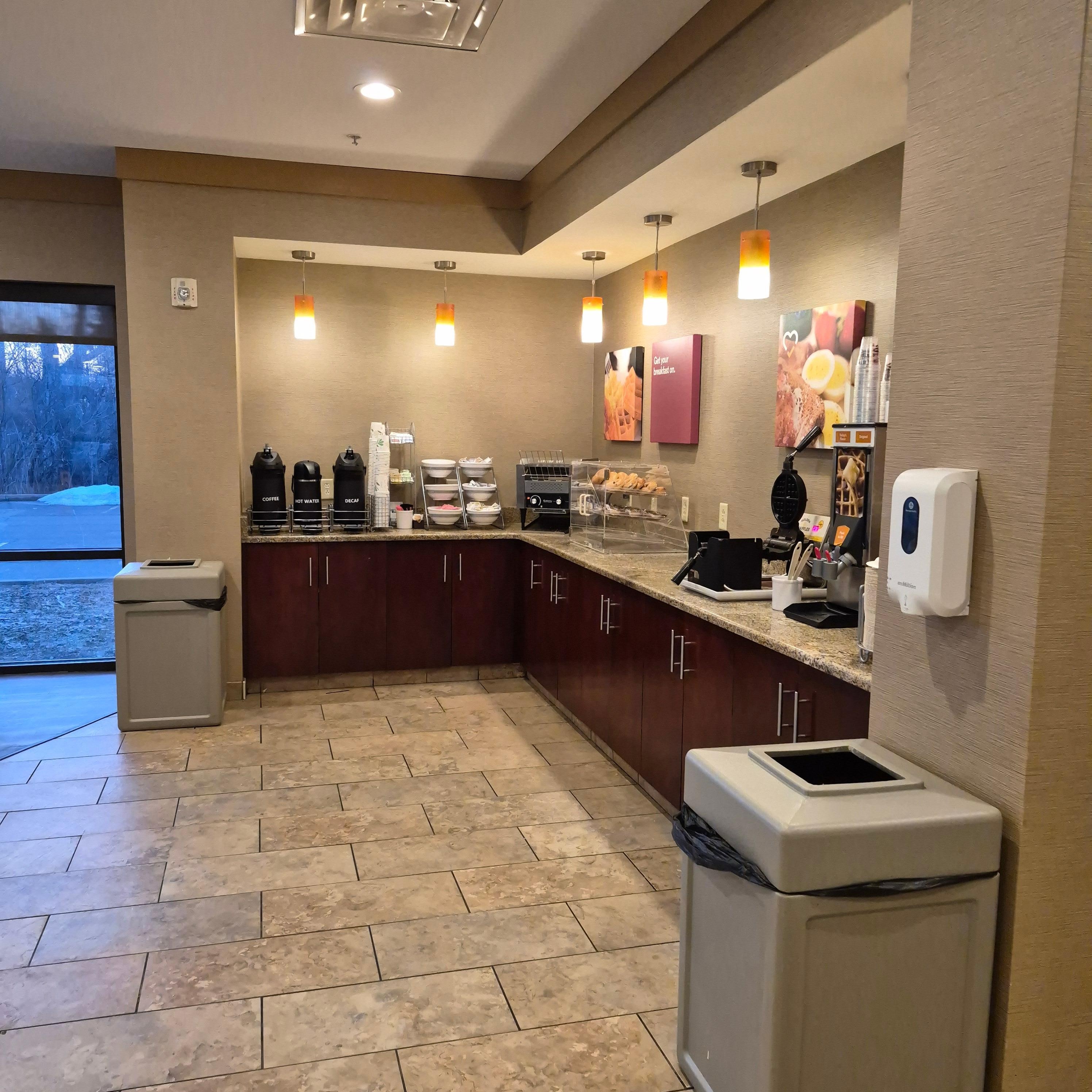 Very empty breakfast 