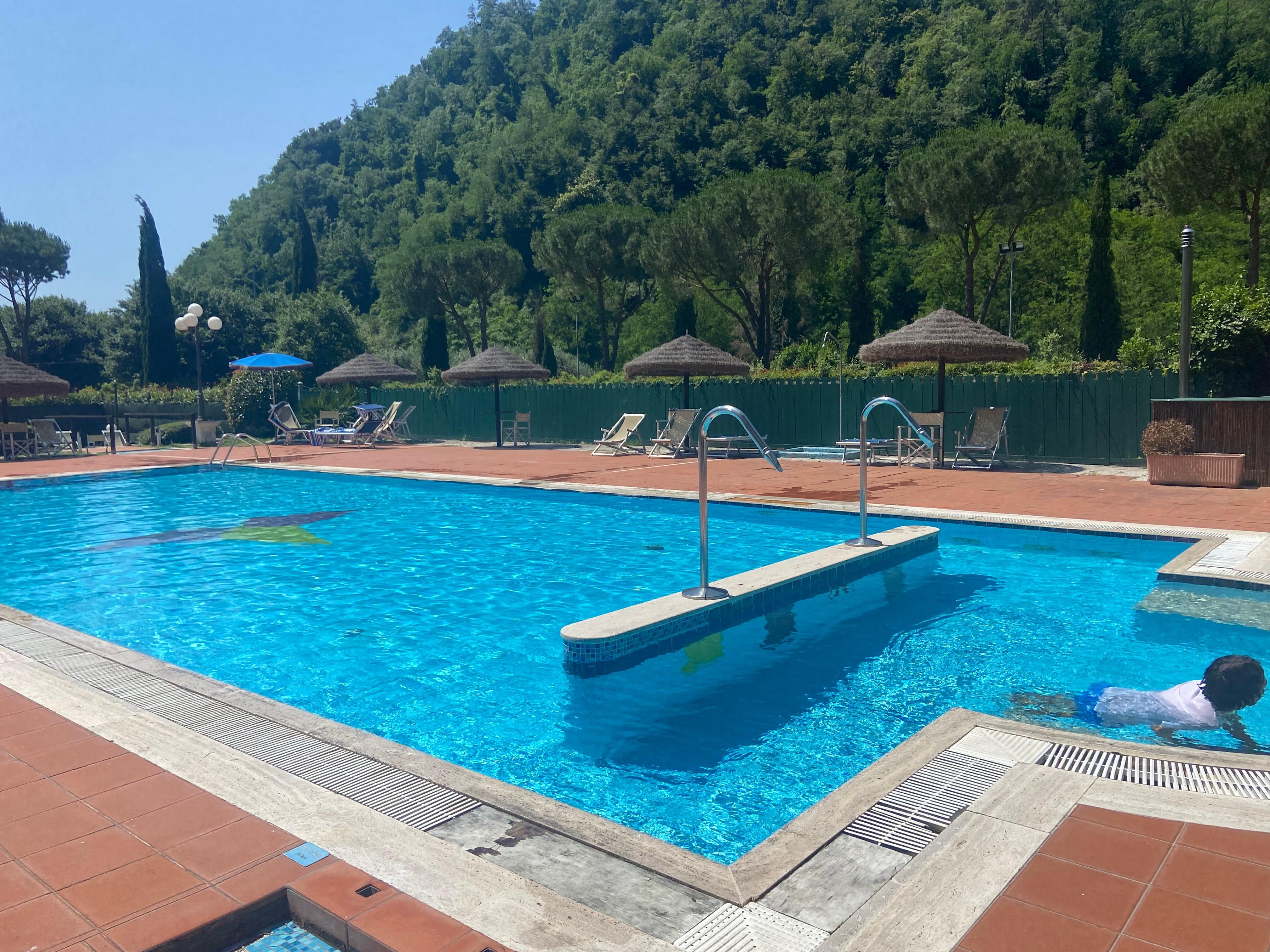 Generally worn down pool area 