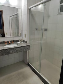 Banheiro. Chuveiro excelente.