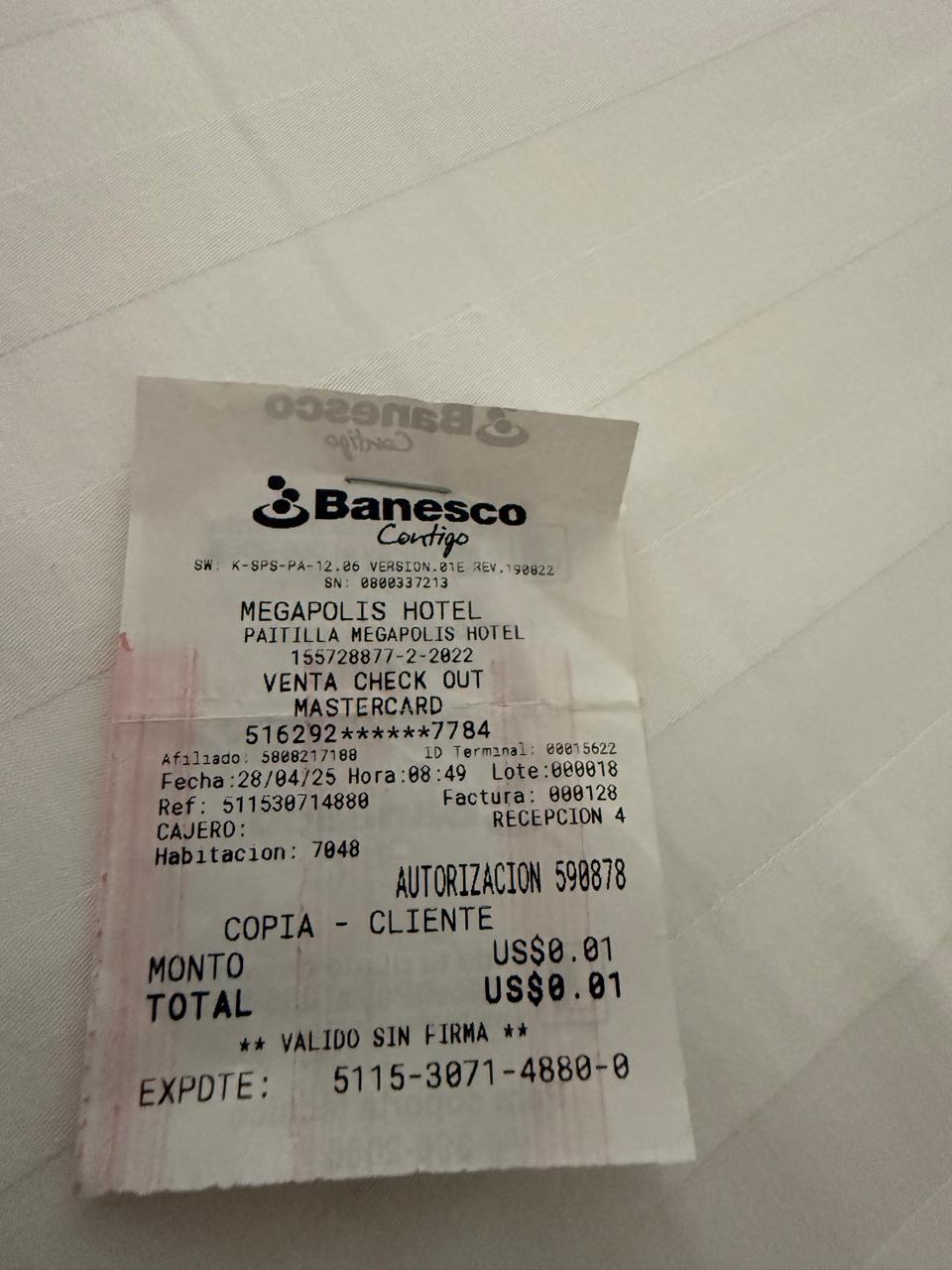 Aguardo o posicionamento do hotel de imediato. Caso contrário irei acionar o site para intervir