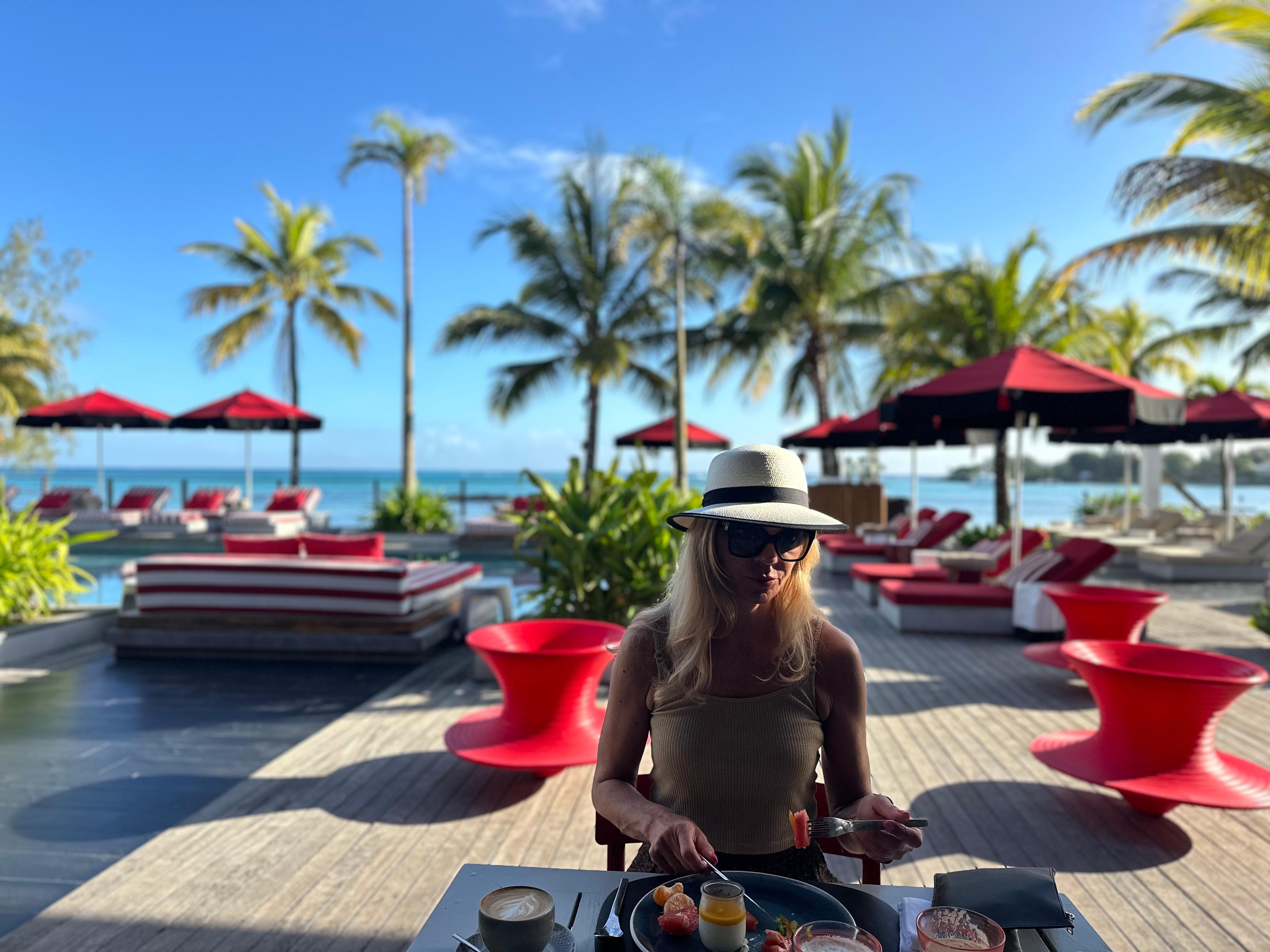 Fantastisk frokost med nydelig utsikt