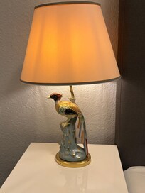 Sjov lampe på hotelværelset