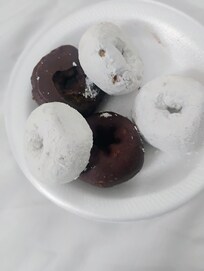 That was our continental
Breakfast false advertisement on Hotel com