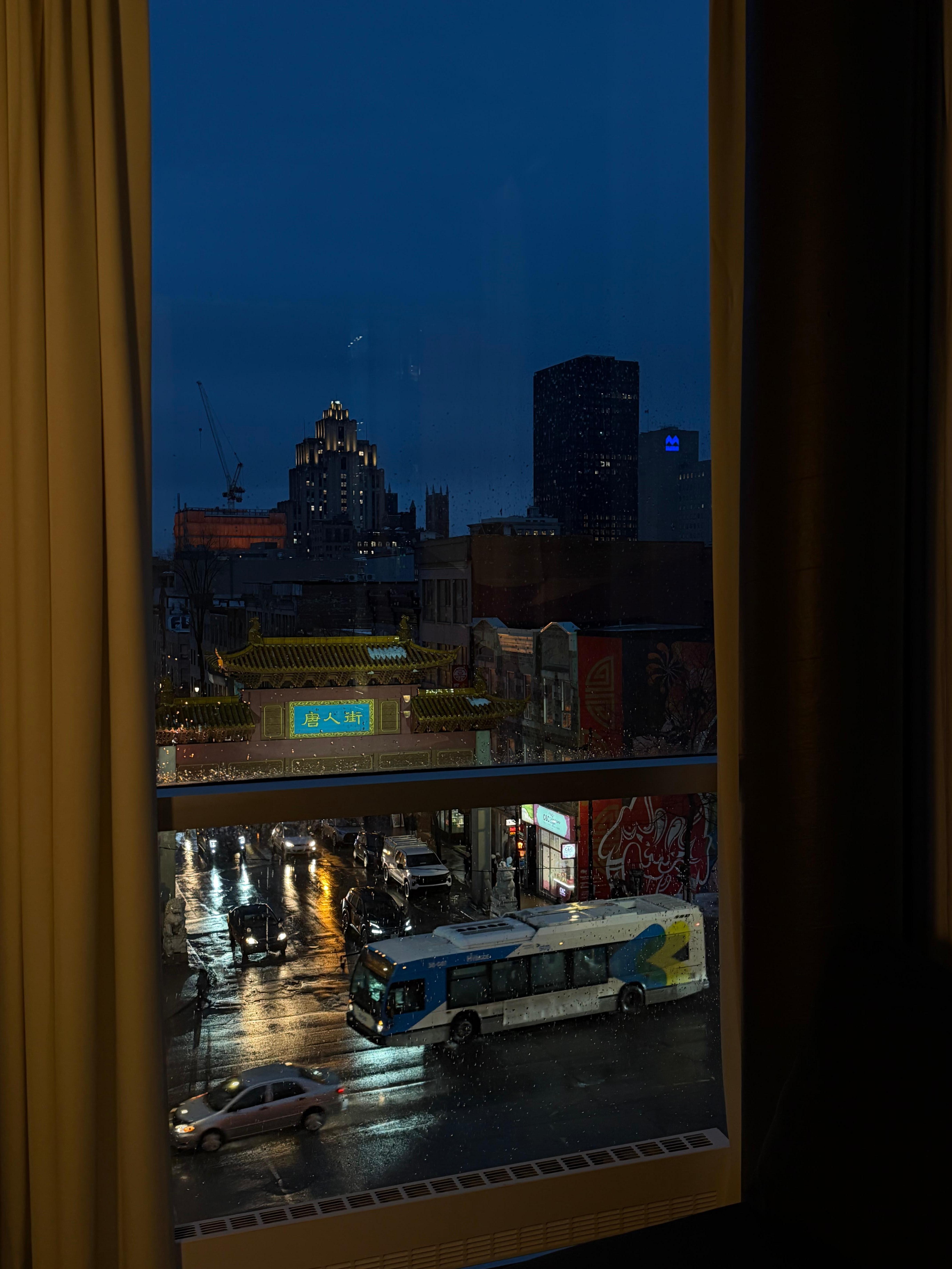 This was the best living room to be. 