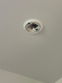 Missing smoke alarm