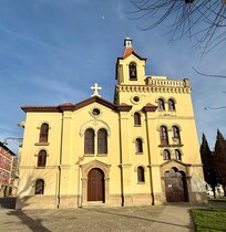 Cathedral next door to hotel.