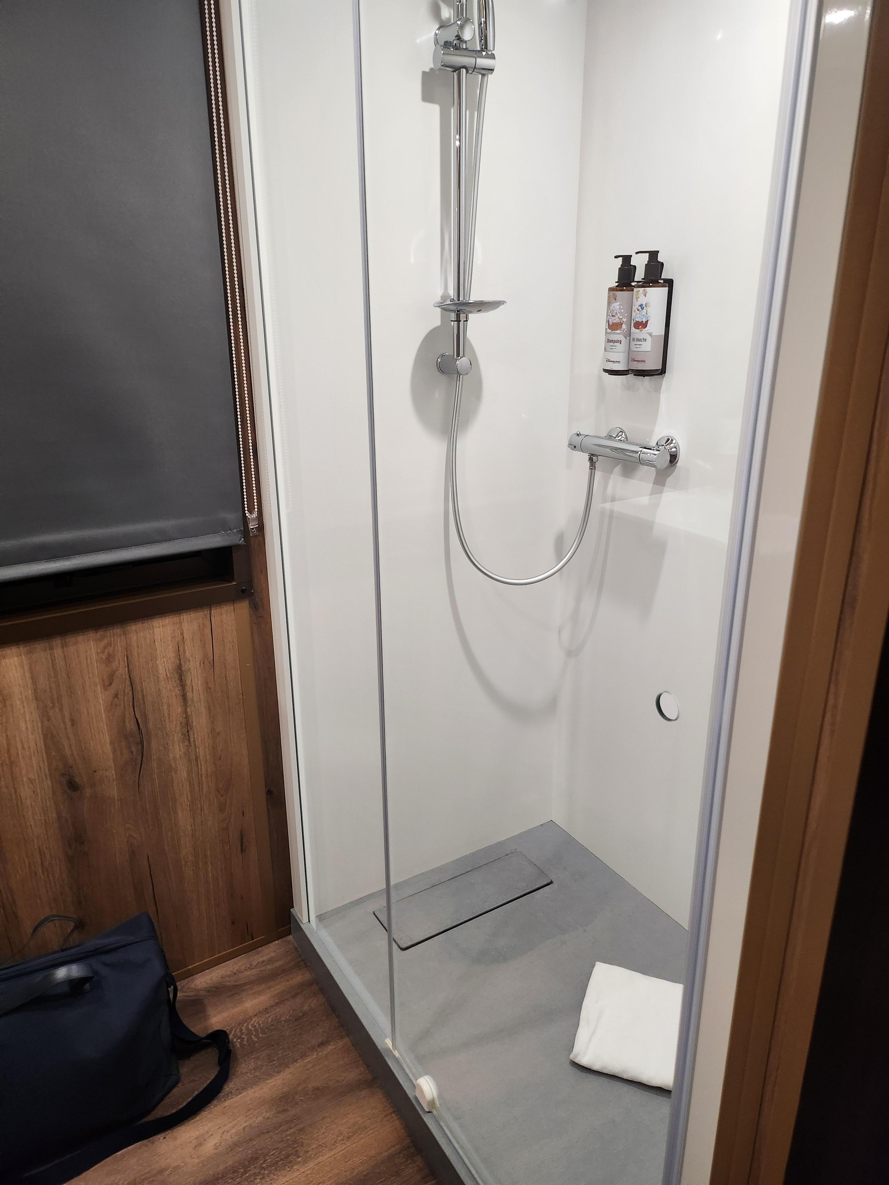 SDB privative chambre parents