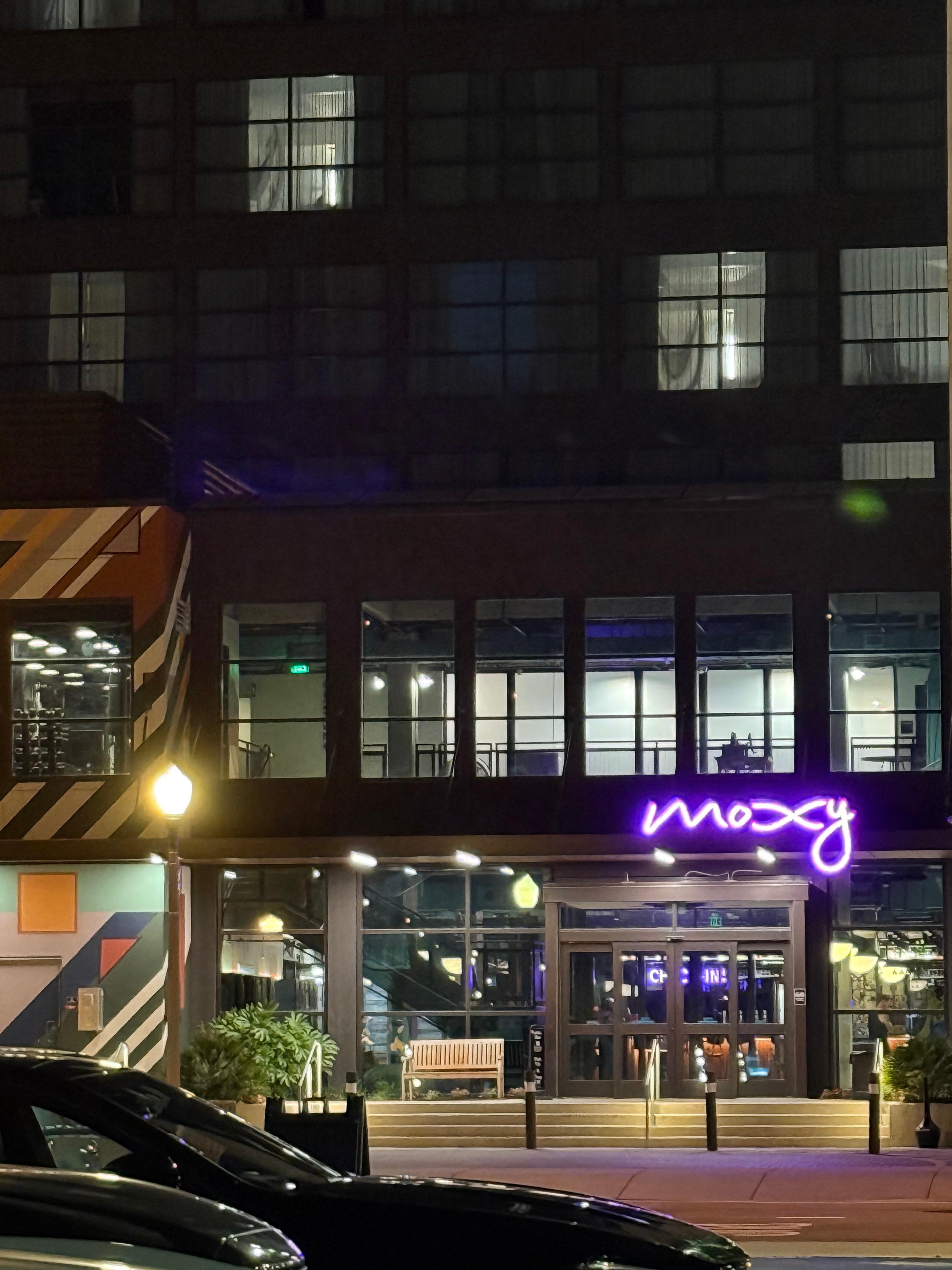 Outside moxy