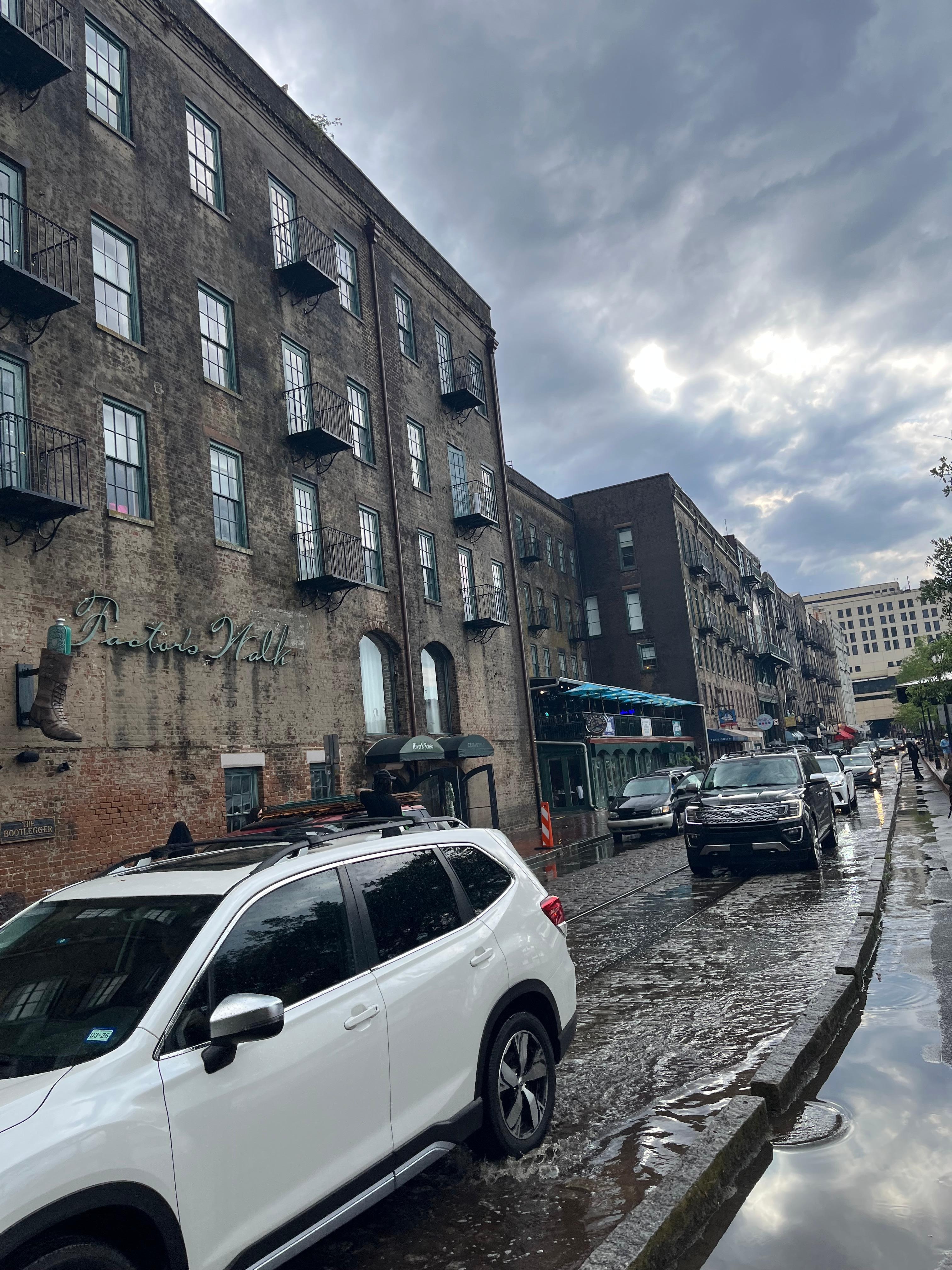 View from River St to back of hotel 