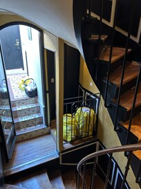 This is How it looked outside our room. Vera noicy and it smekes from the kitschen in our room.