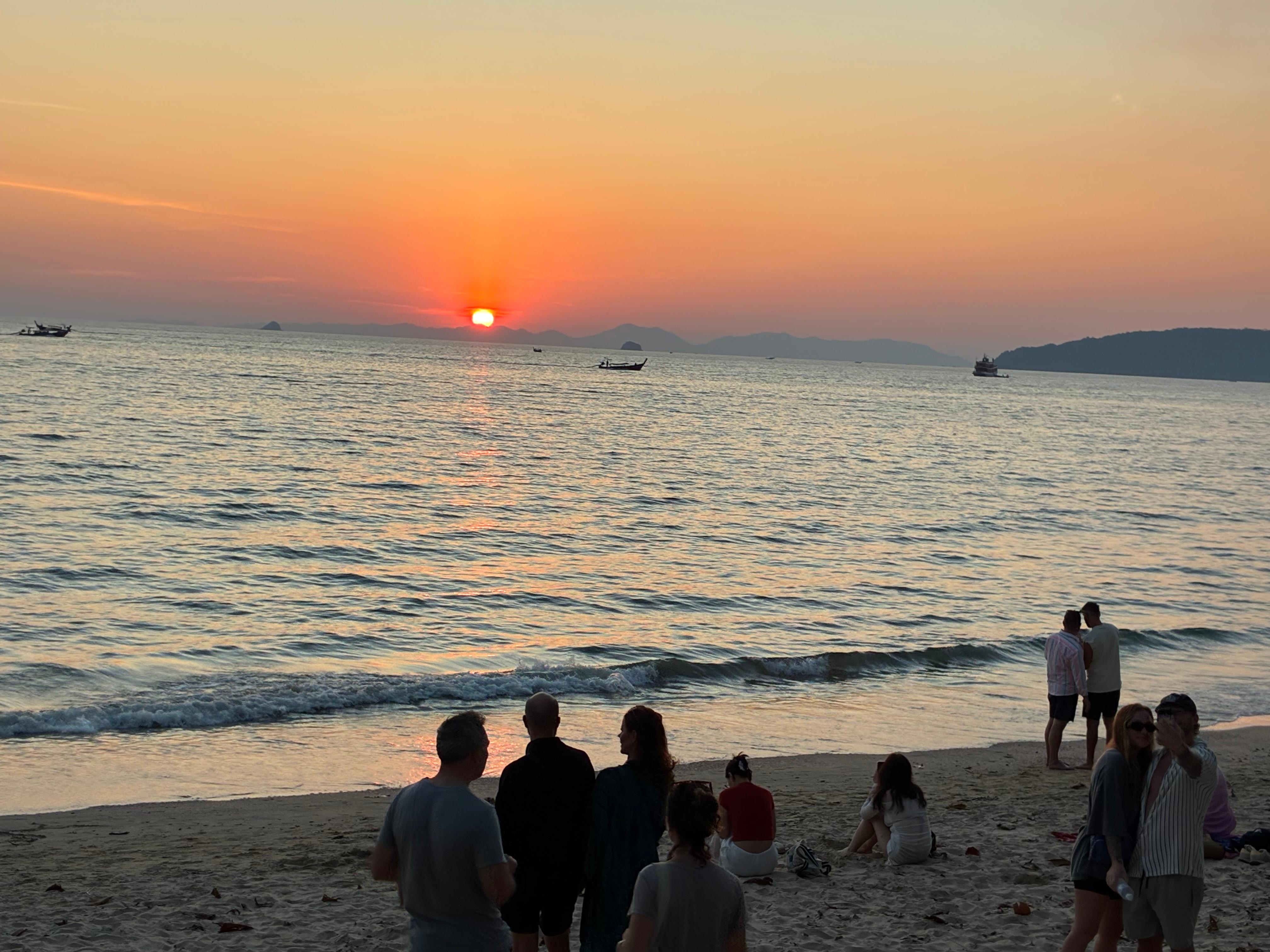 Solnedgang fra restauranten