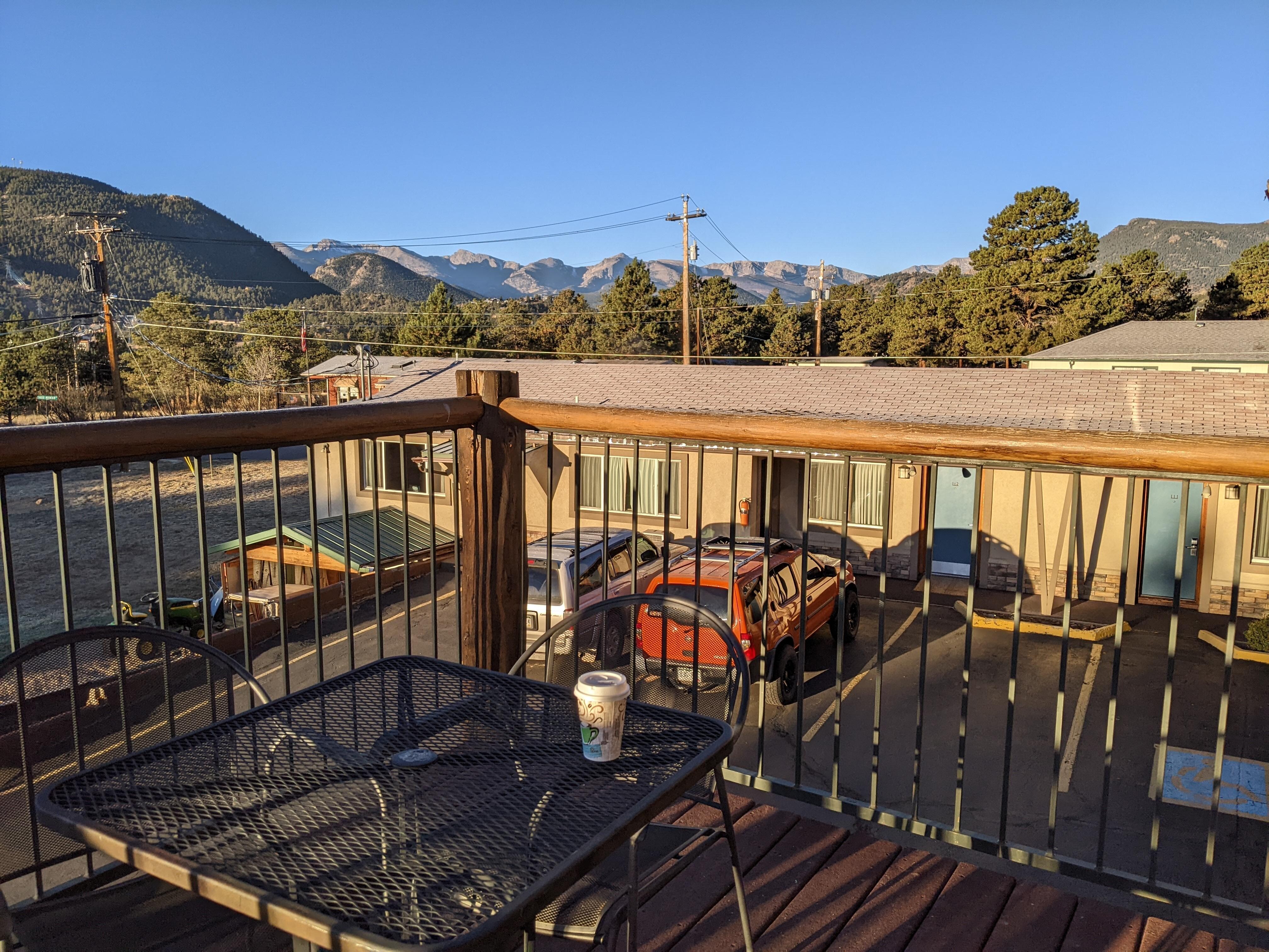 Book Blue Door Inn in Estes Park | Hotels.com
