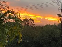 Por do Sol visto da janela do meu quarto 😍